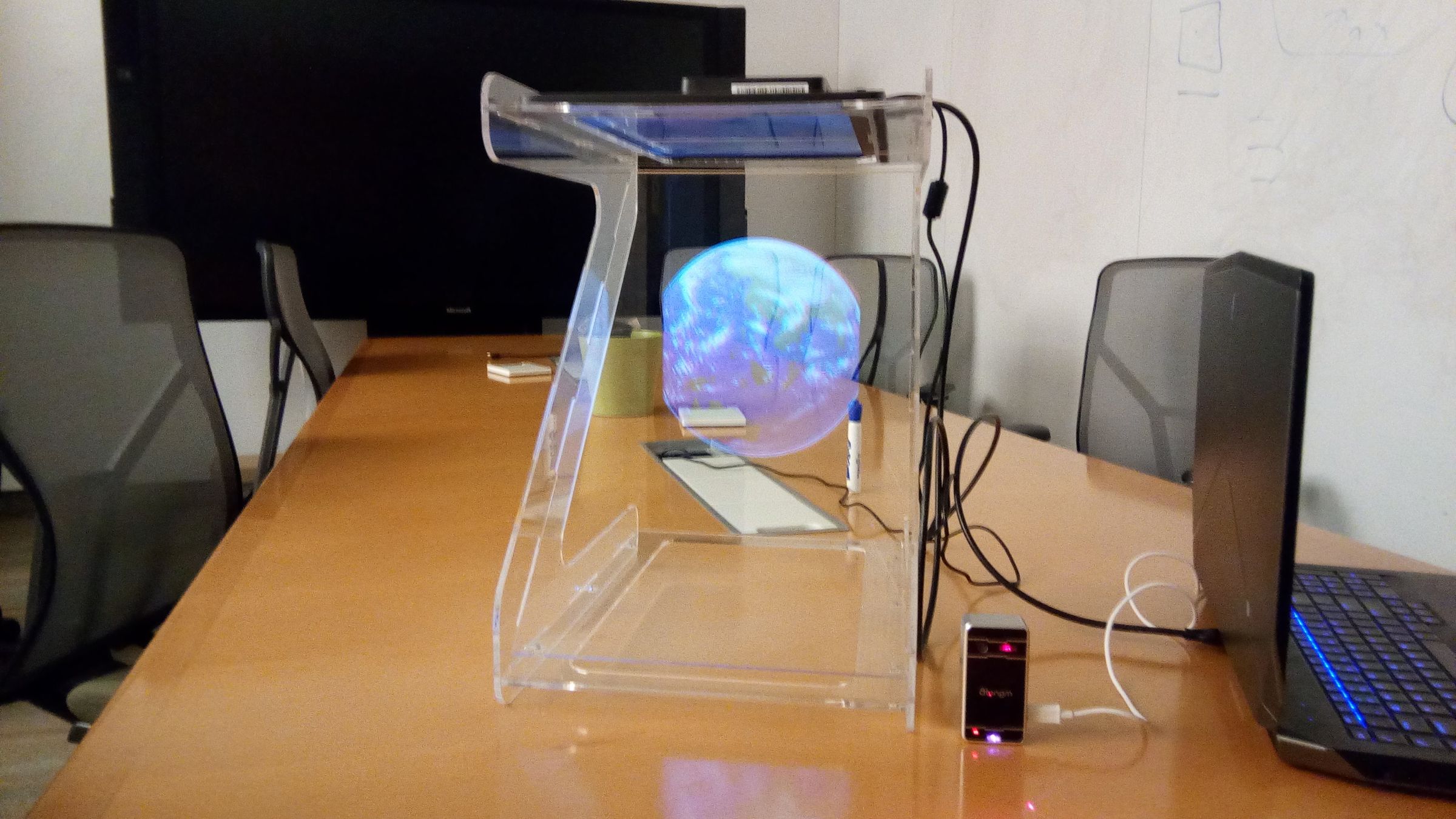Augmented Reality Holographic Monitors : 9 Steps - Instructables