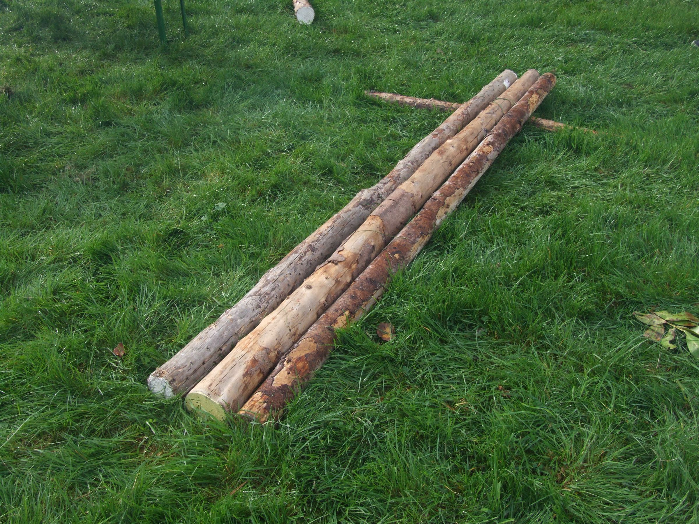 Figure of 8 Lashing (Tripod Lashing) : 6 Steps - Instructables