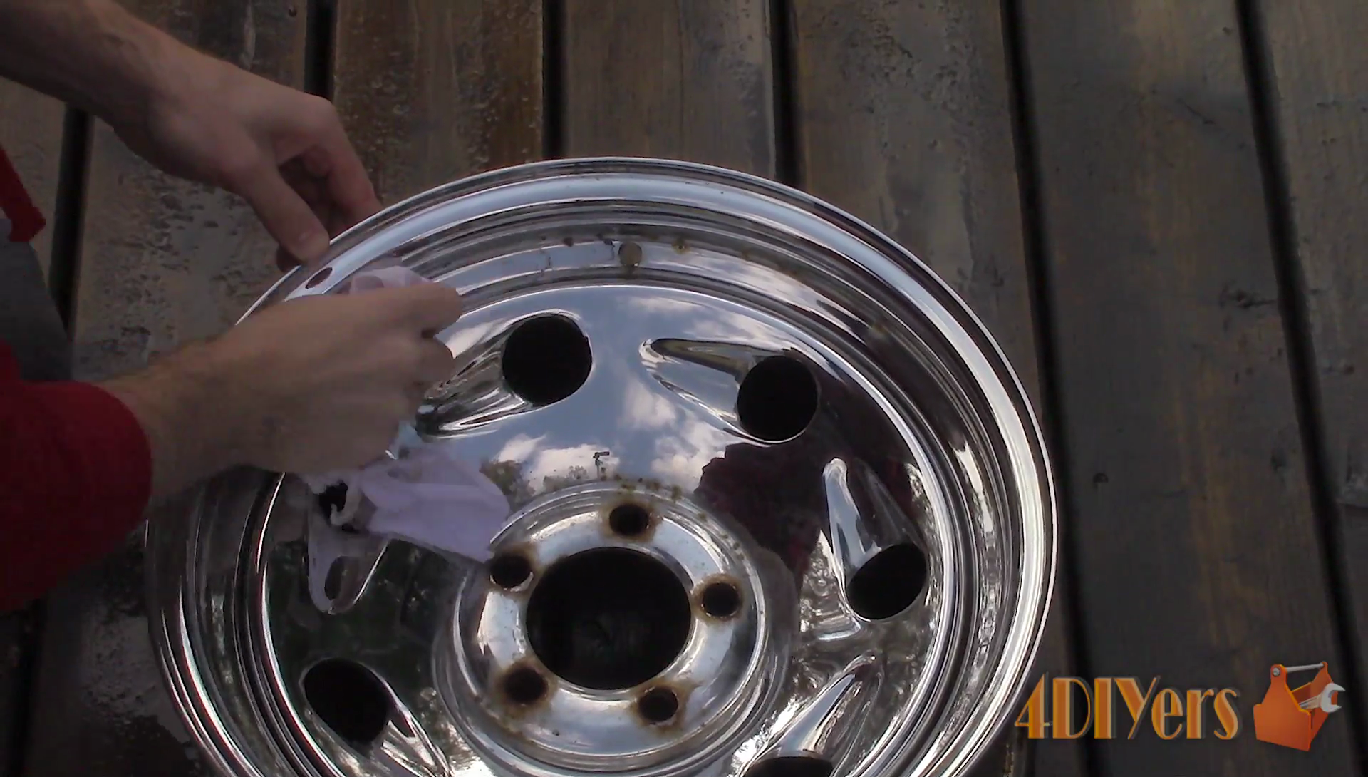 How to Polish Old Rust Stained Chrome Wheels : 4 Steps (with Pictures ...