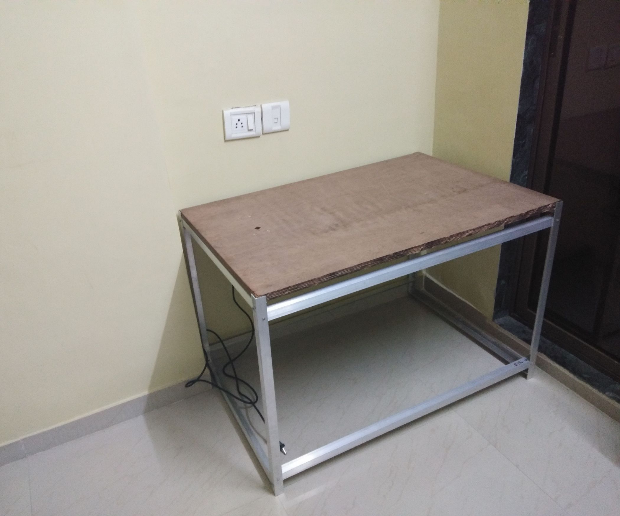 Jigsaw Table : 4 Steps - Instructables