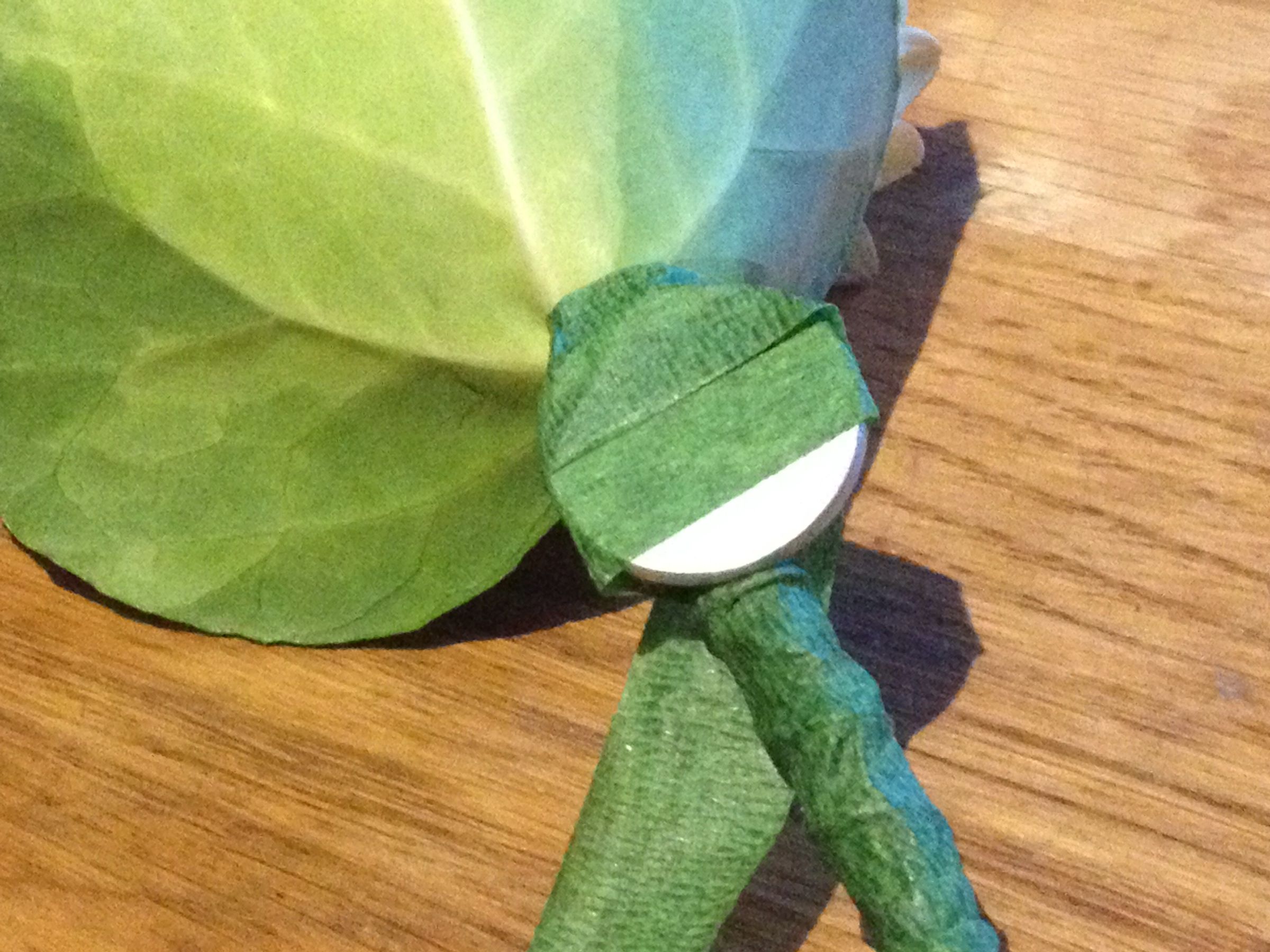 Easy Flower Corsages (Using Magnets) : 6 Steps - Instructables