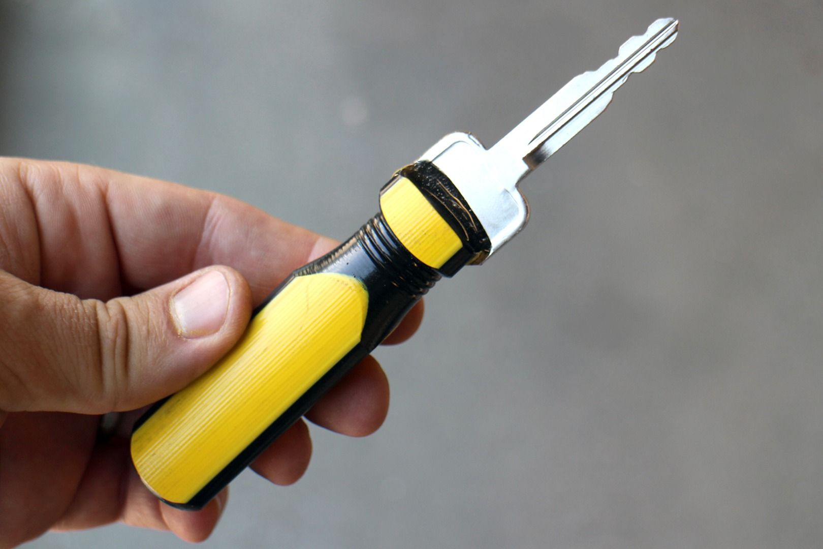 Screwdriver Car Key : 7 Steps (with Pictures) - Instructables