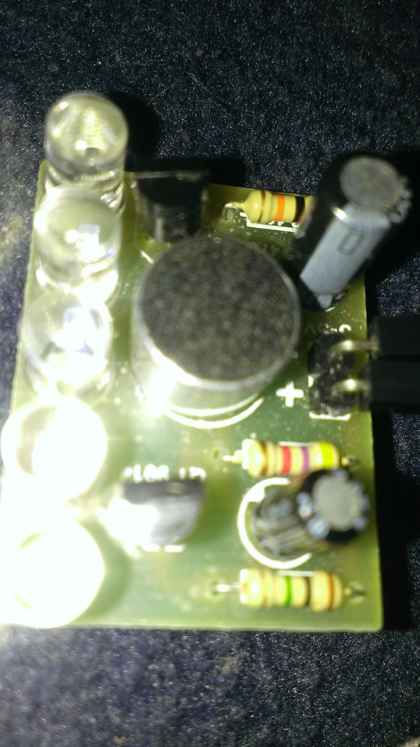 Sound to Light Control Circuit : 4 Steps - Instructables