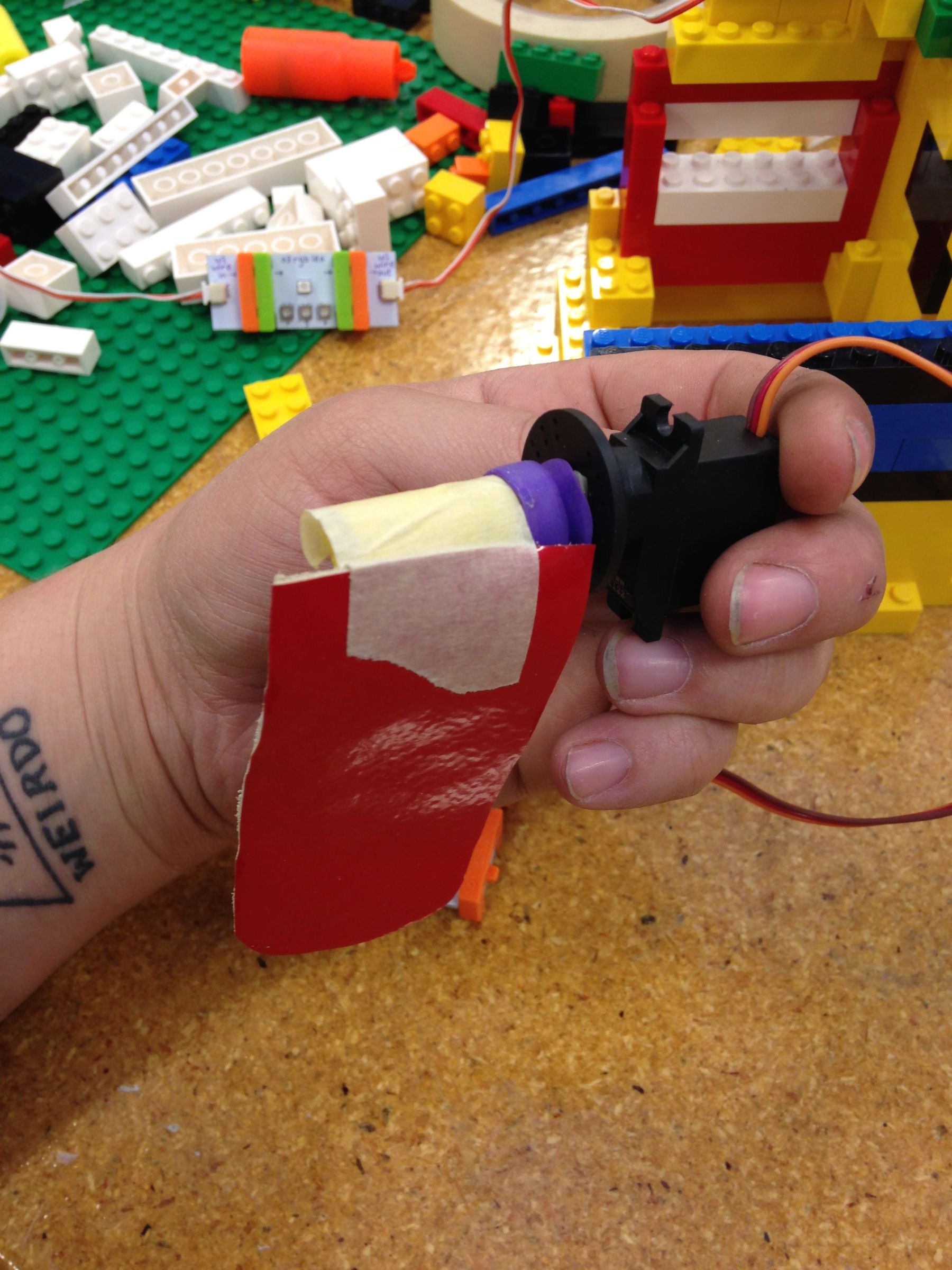 LittleBits + Lego Animated Head : 4 Steps (with Pictures) - Instructables