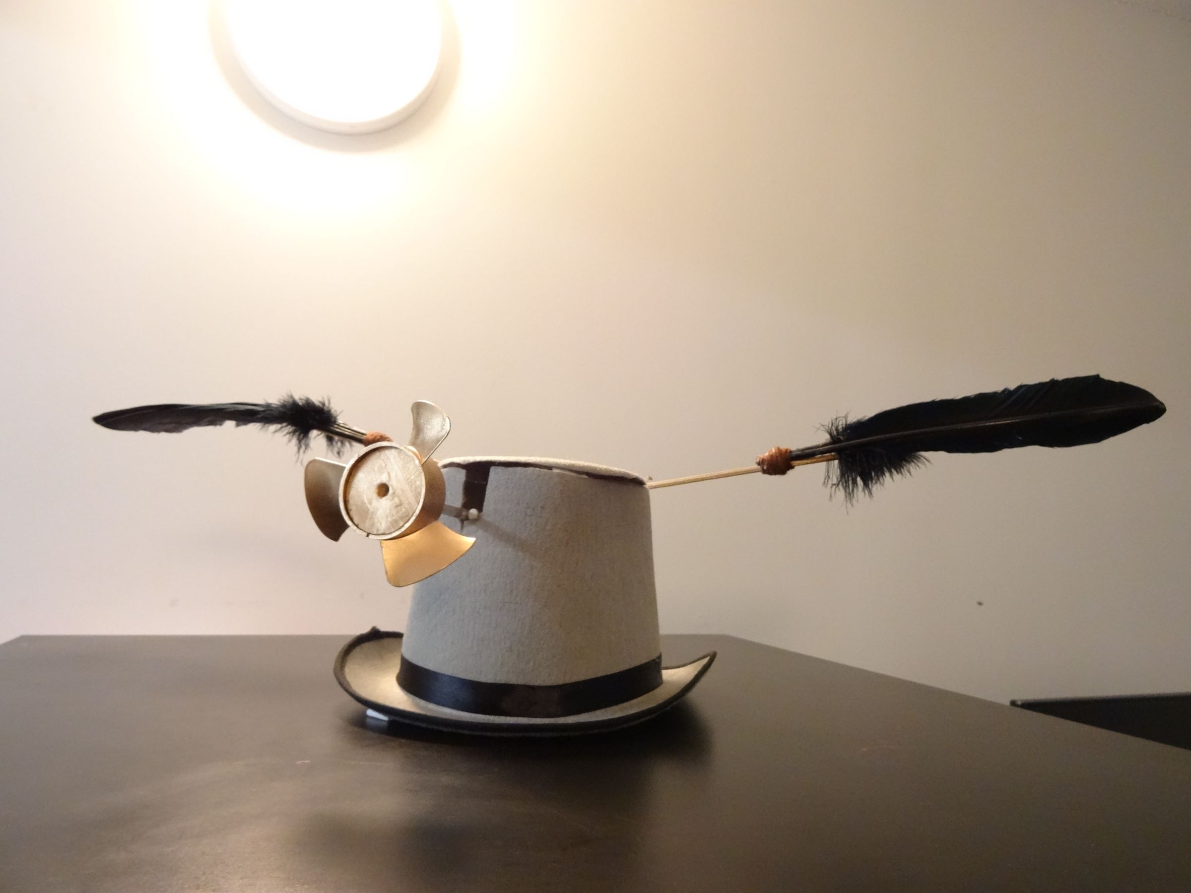 Mechanical Winged Top Hat : 6 Steps (with Pictures) - Instructables