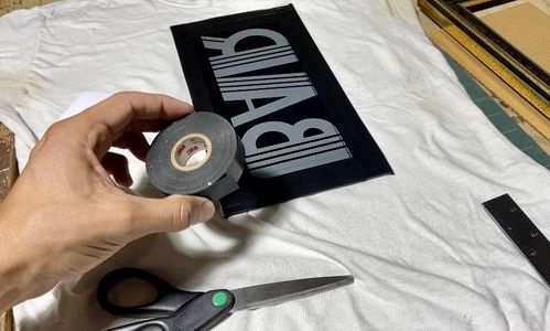 Using a Cricut Vinyl Mask to Help Glue Chipping : 6 Steps (with ...