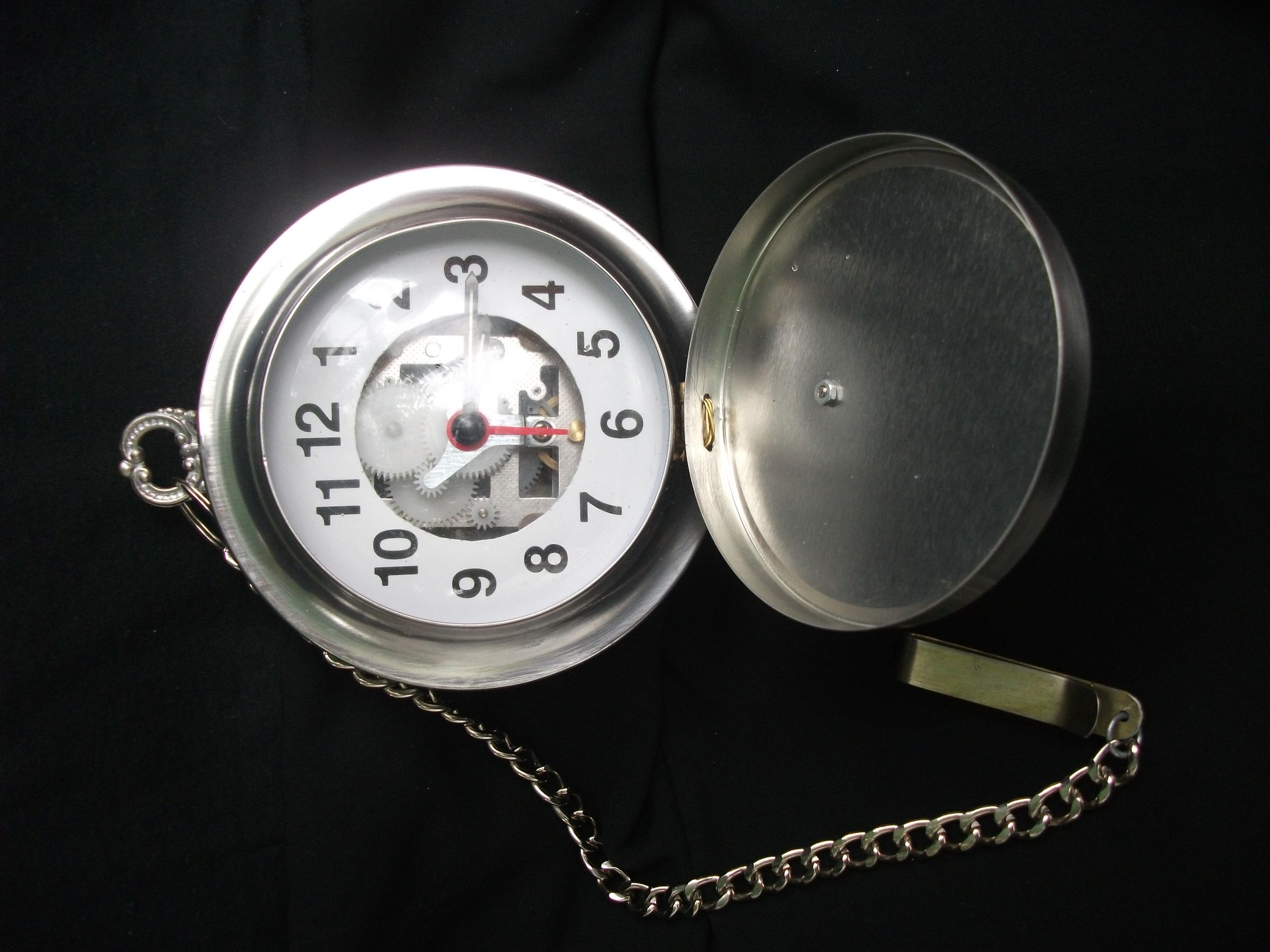 Oversized Pocket Watch : 8 Steps (with Pictures) - Instructables