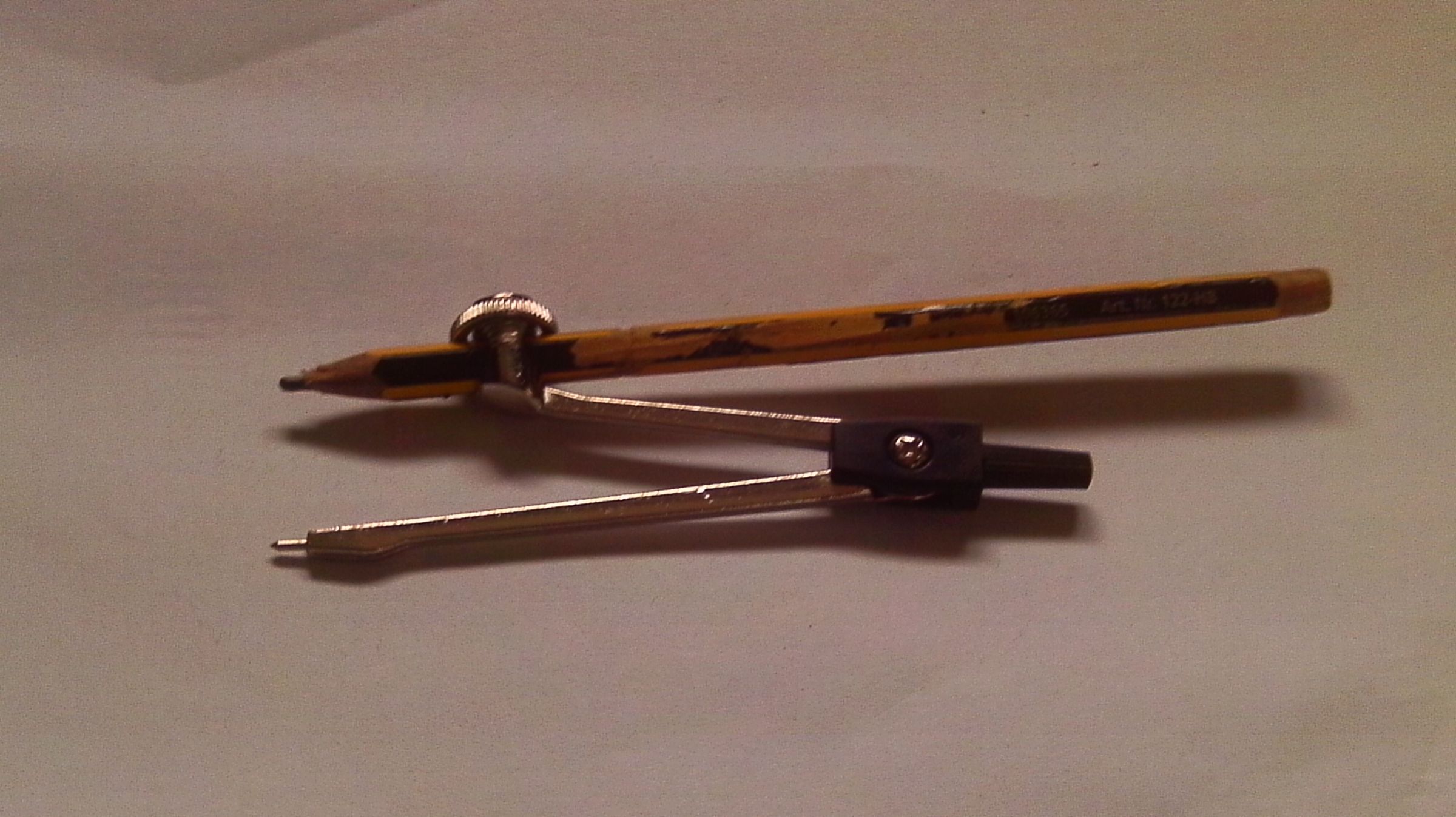 Ipod/mp3 Player Dock for 2 : 6 Steps - Instructables