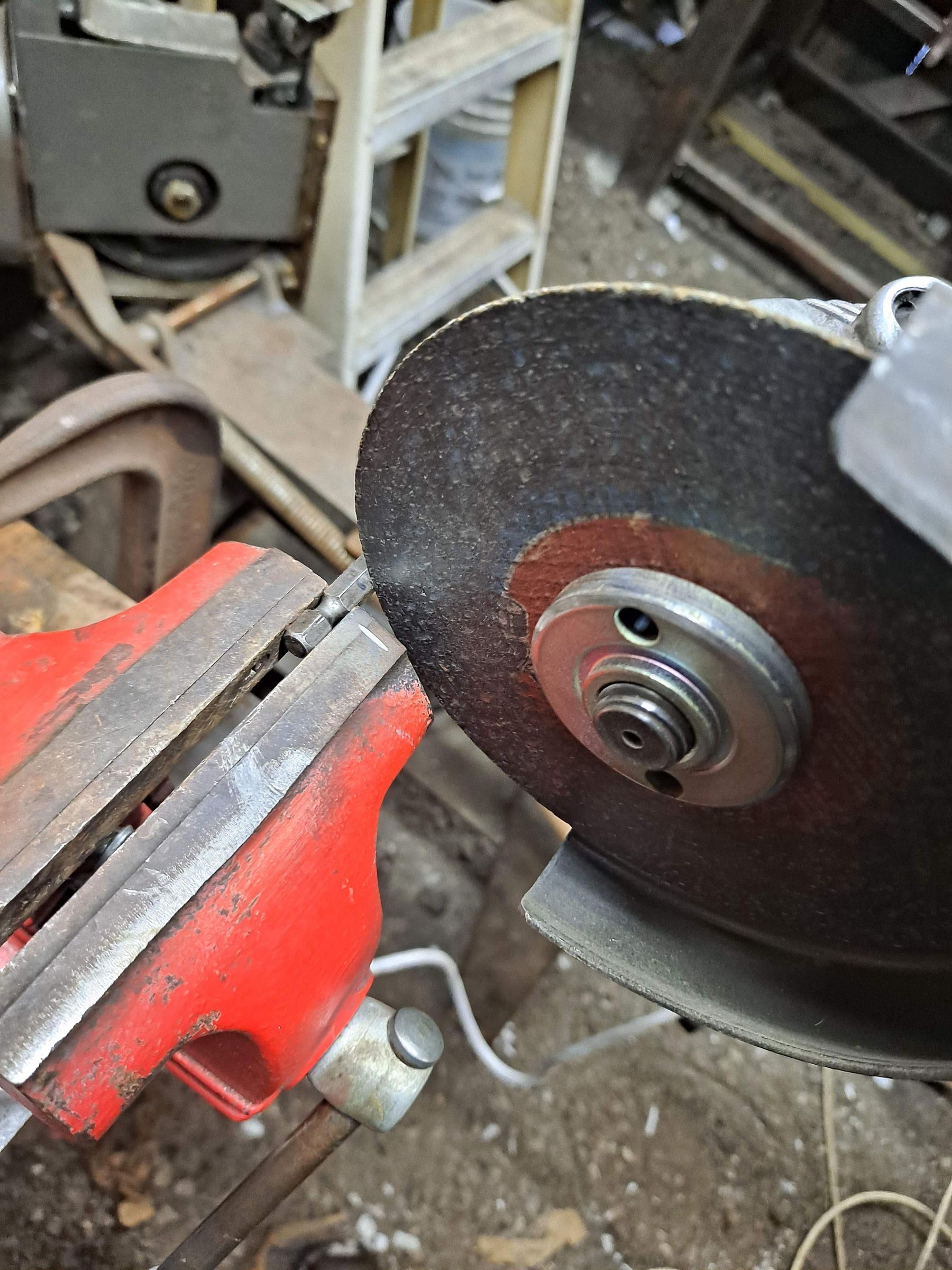 Scrap Metal Bell : 4 Steps - Instructables