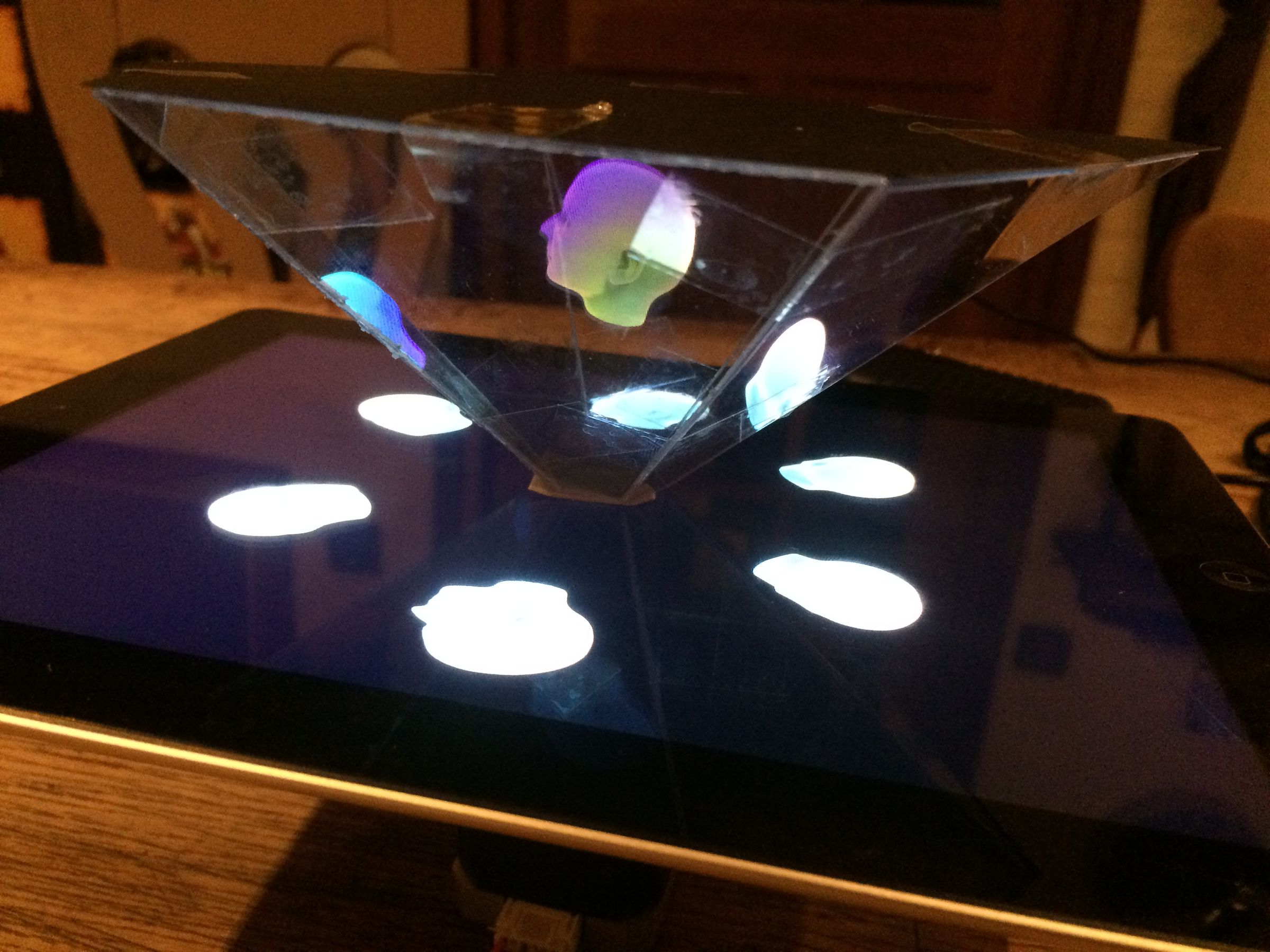 3D Hologram (TfCD) : 8 Steps (with Pictures) - Instructables