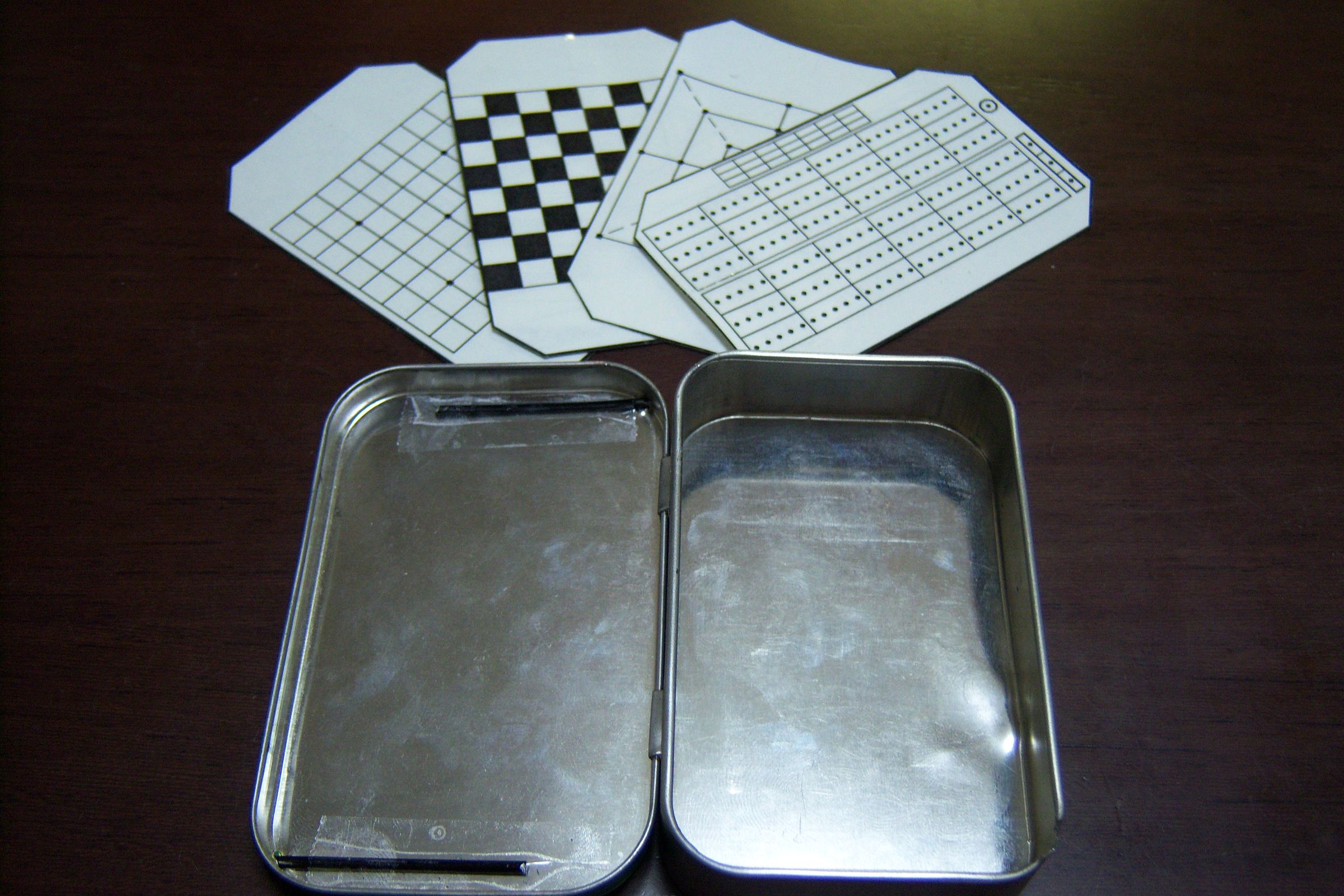 Altoids Pocket Game Chest - 11 Games on the Go : 6 Steps (with Pictures ...