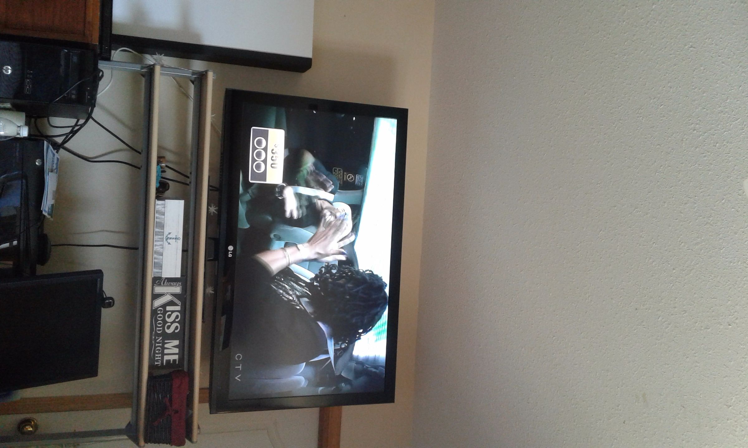 Grey Hoverman Free TV Easy Indoor Antenna : 17 Steps (with Pictures ...