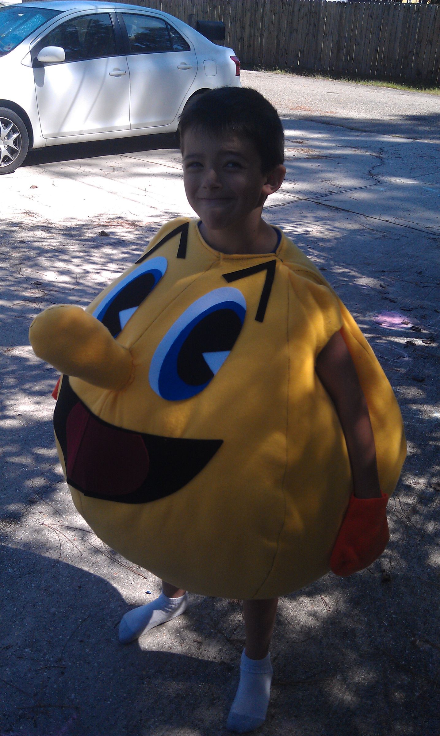 Pacman Adventures Pacman Costume : 15 Steps (with Pictures) - Instructables