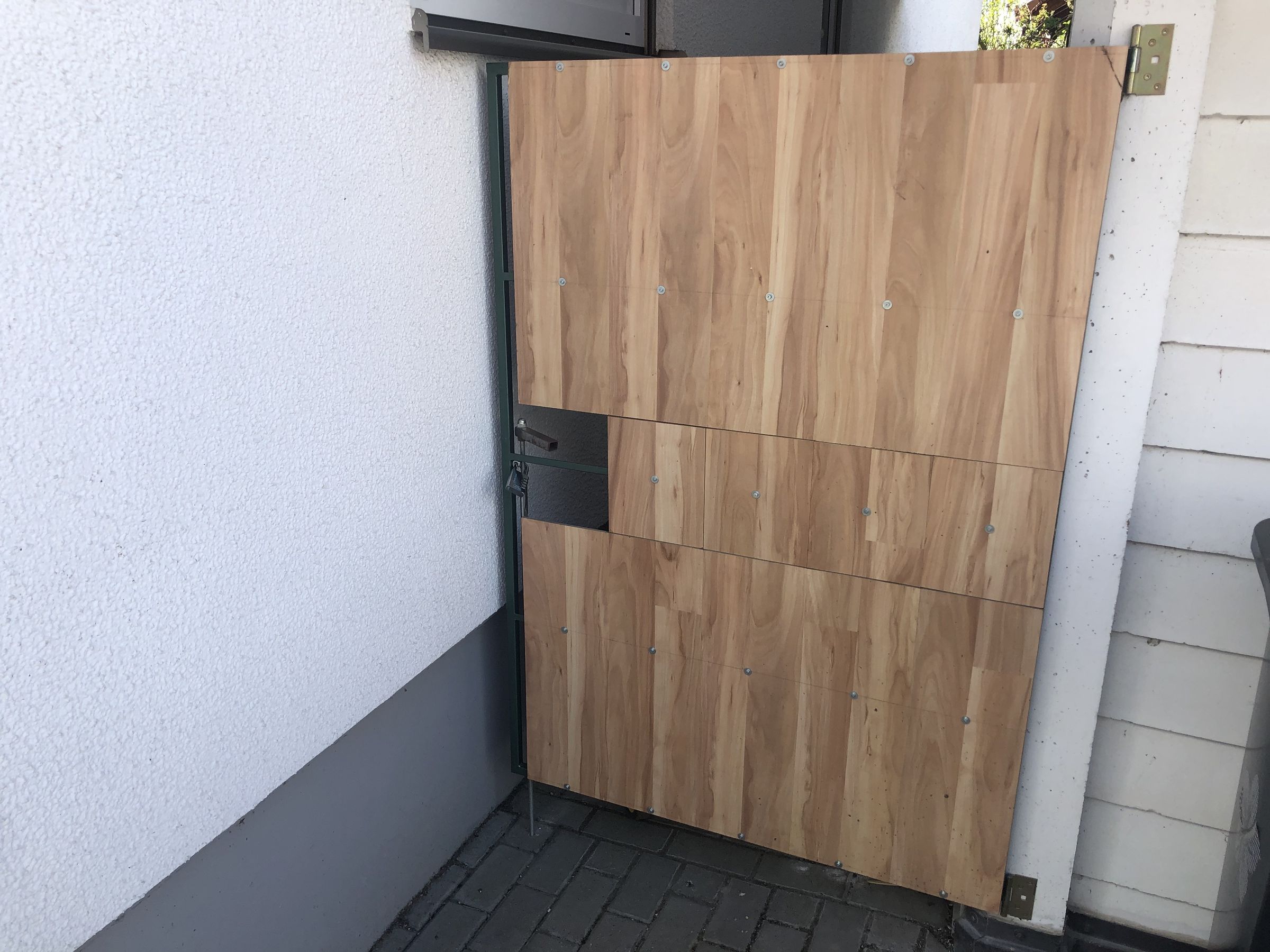 Simple Gate : 4 Steps - Instructables