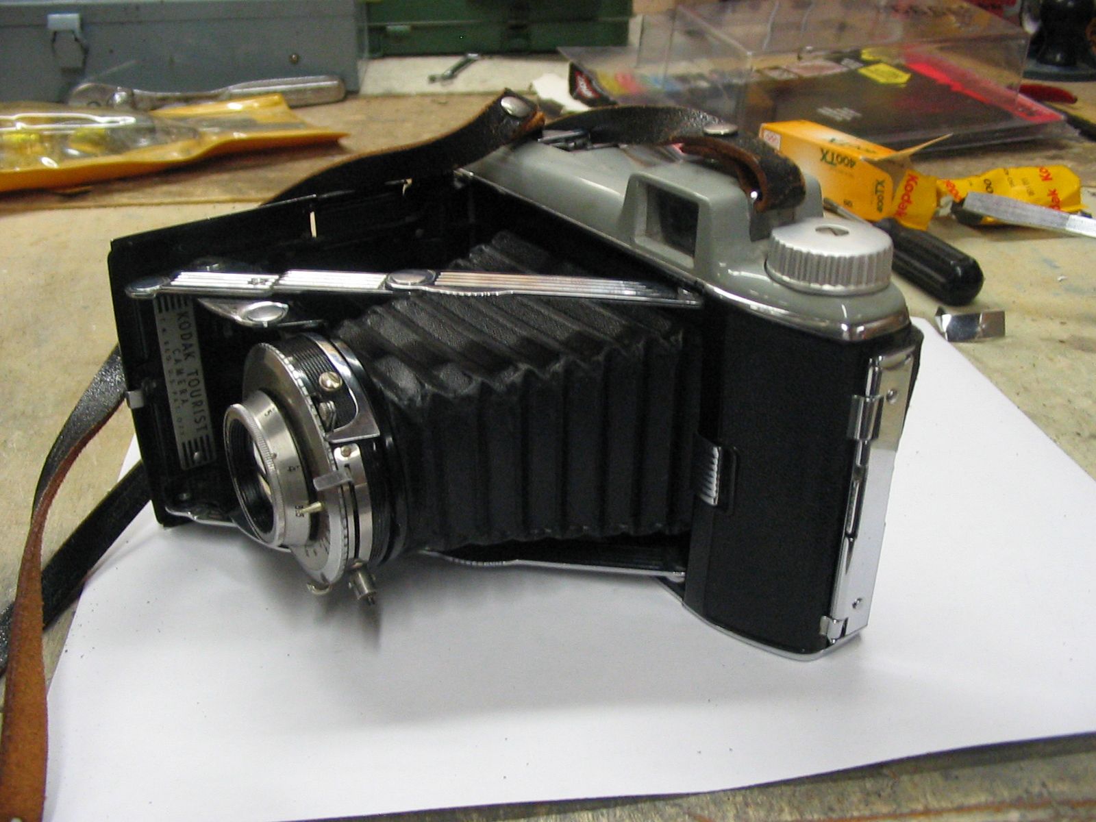 Mod Film for Use in Super Old Cameras (620 Film) : 4 Steps - Instructables