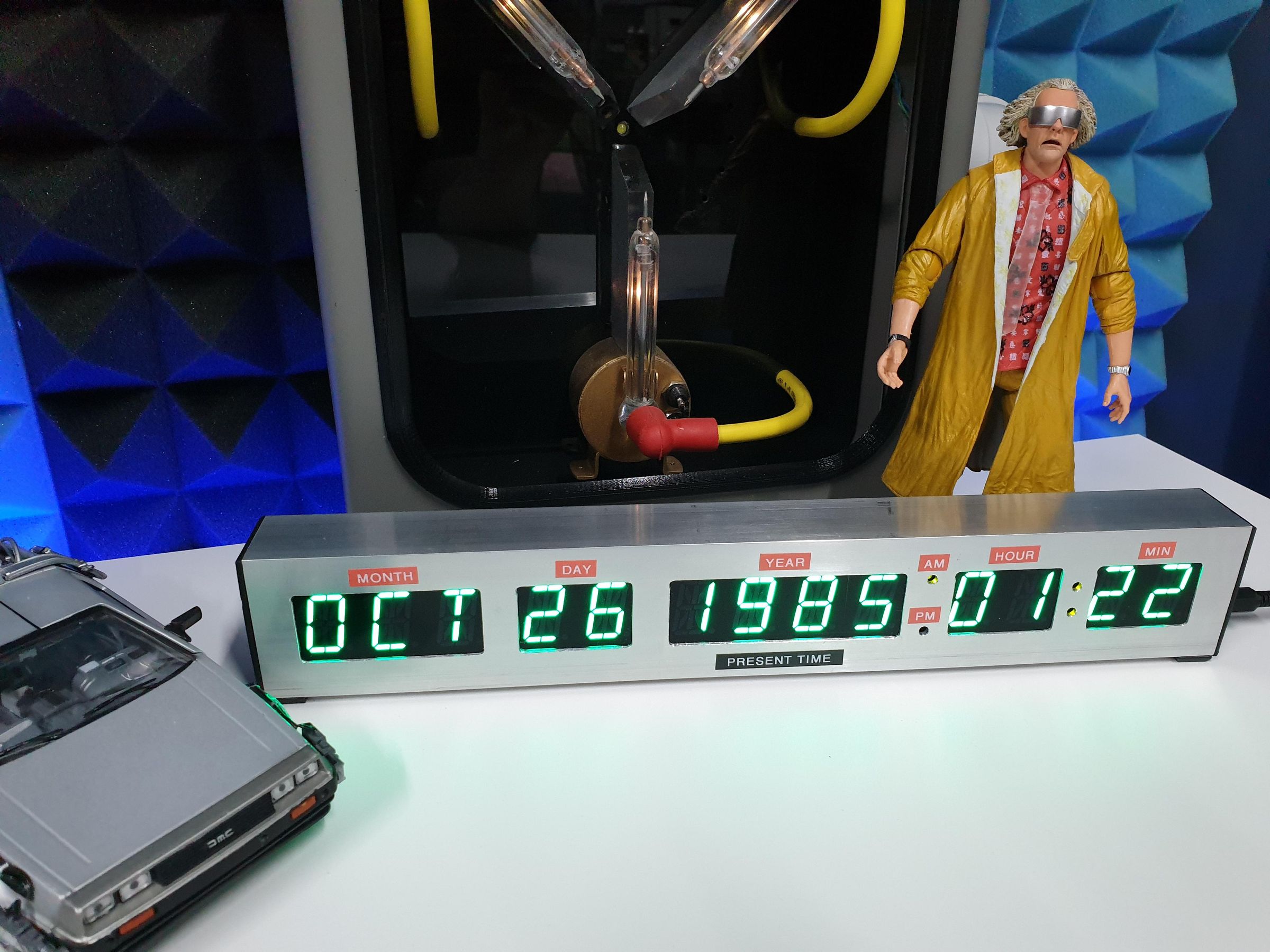 Back to the Future Time Circuit Clock : 11 Steps (with Pictures) - Instructables