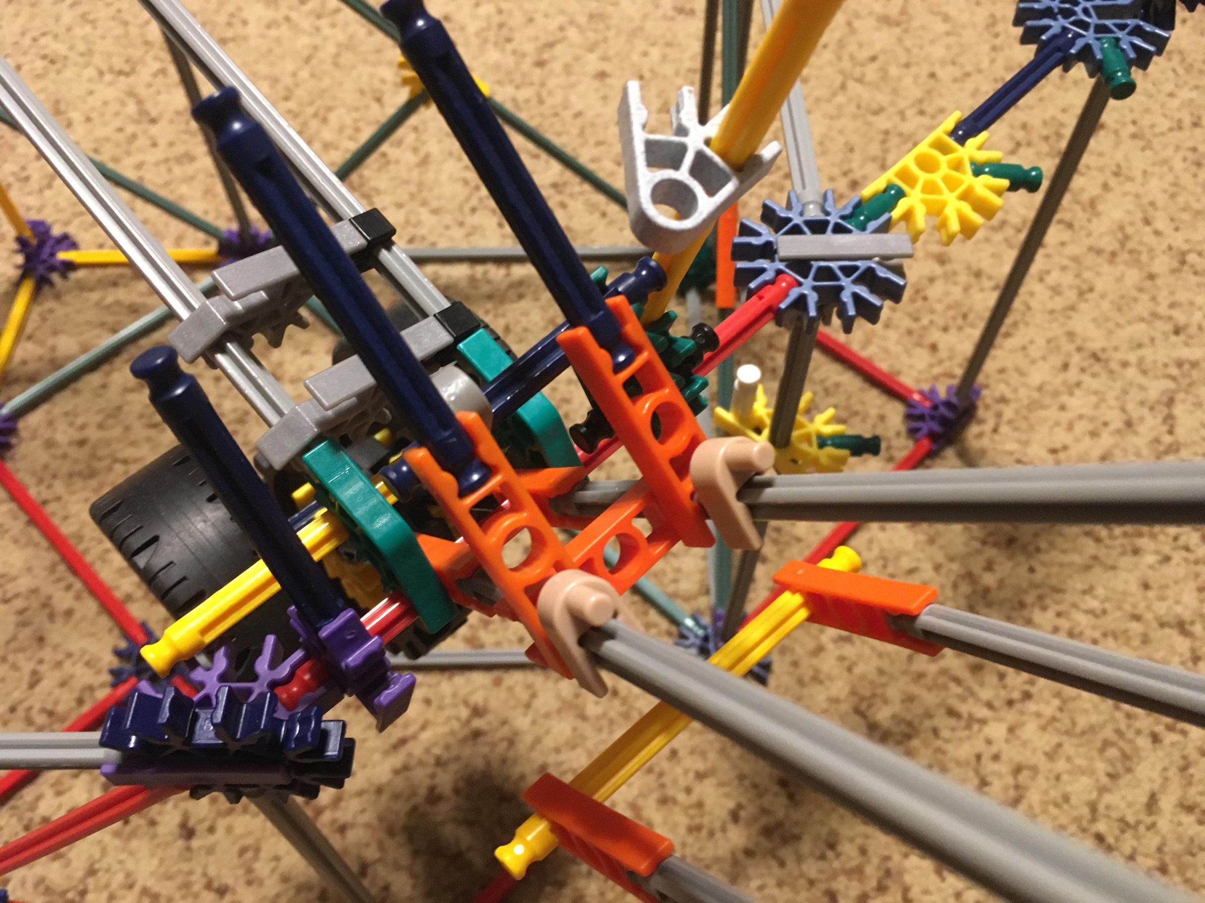 Indecisive Drawbridge: a K'nex Ball Machine Element : 8 Steps - Instructables