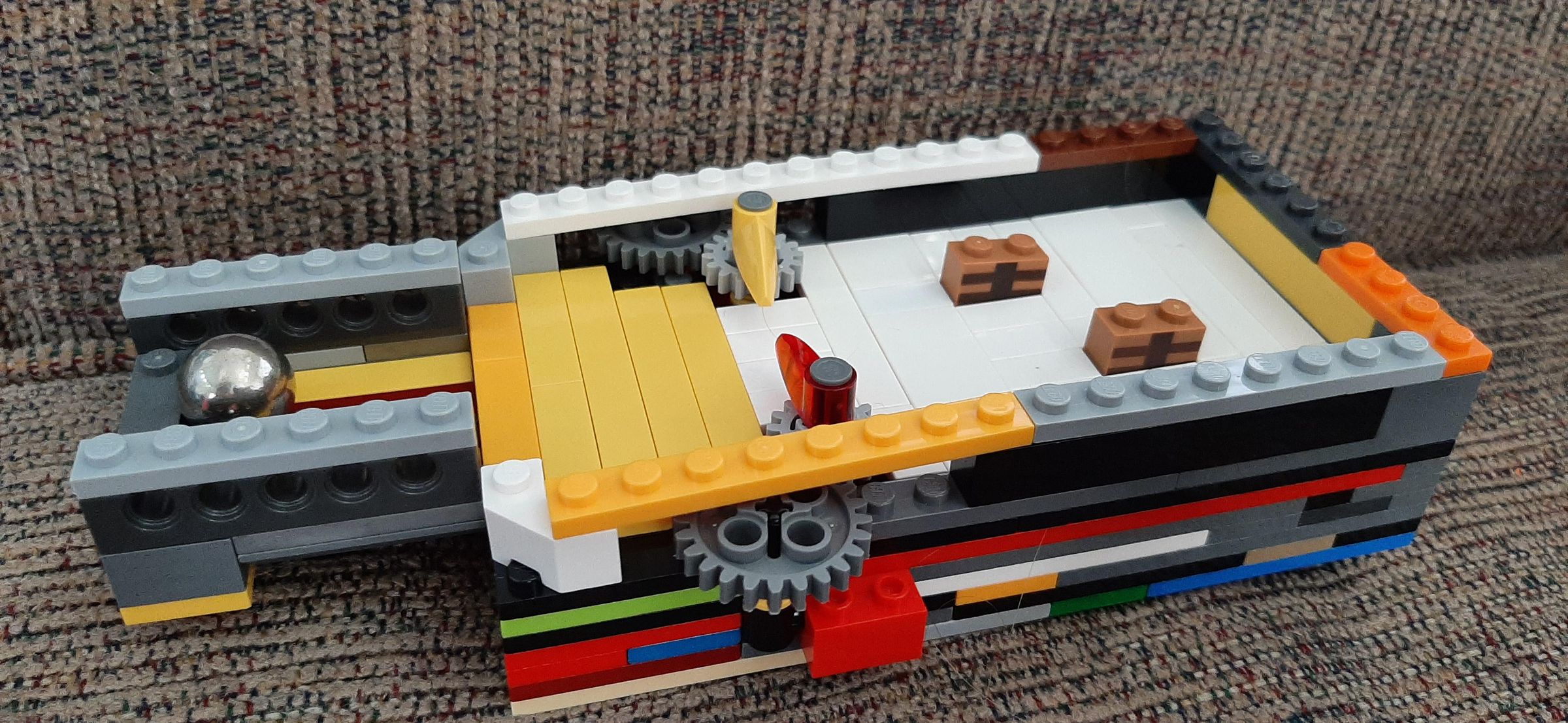 Lego Mini Pinball : 7 Steps - Instructables