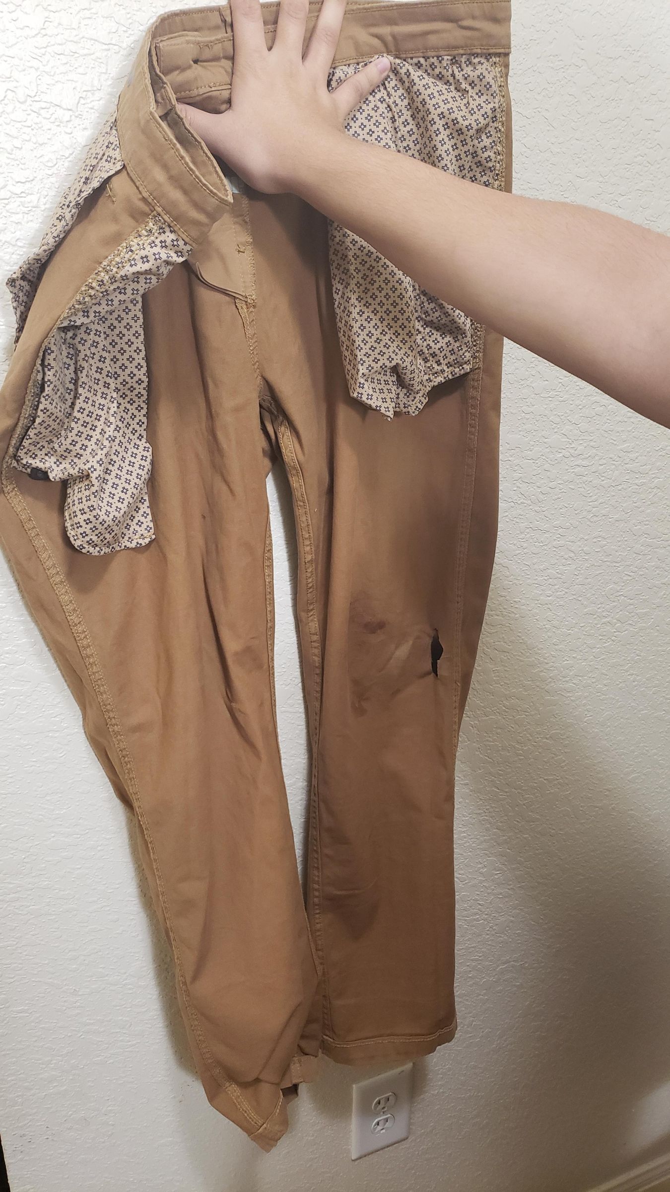 How to Patch a Hole in Pants : 15 Steps - Instructables