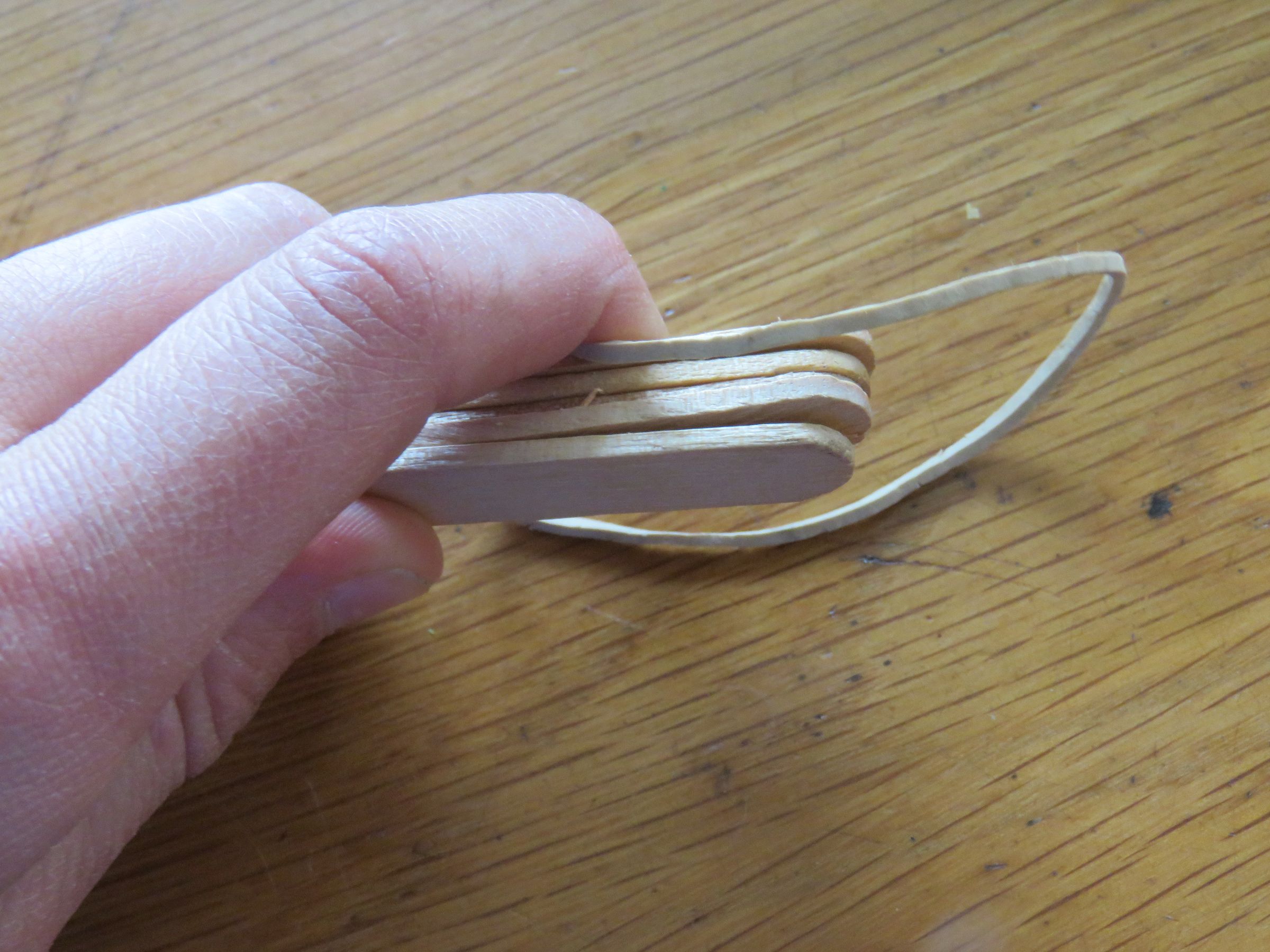 Pocket Sized Catapult : 3 Steps - Instructables