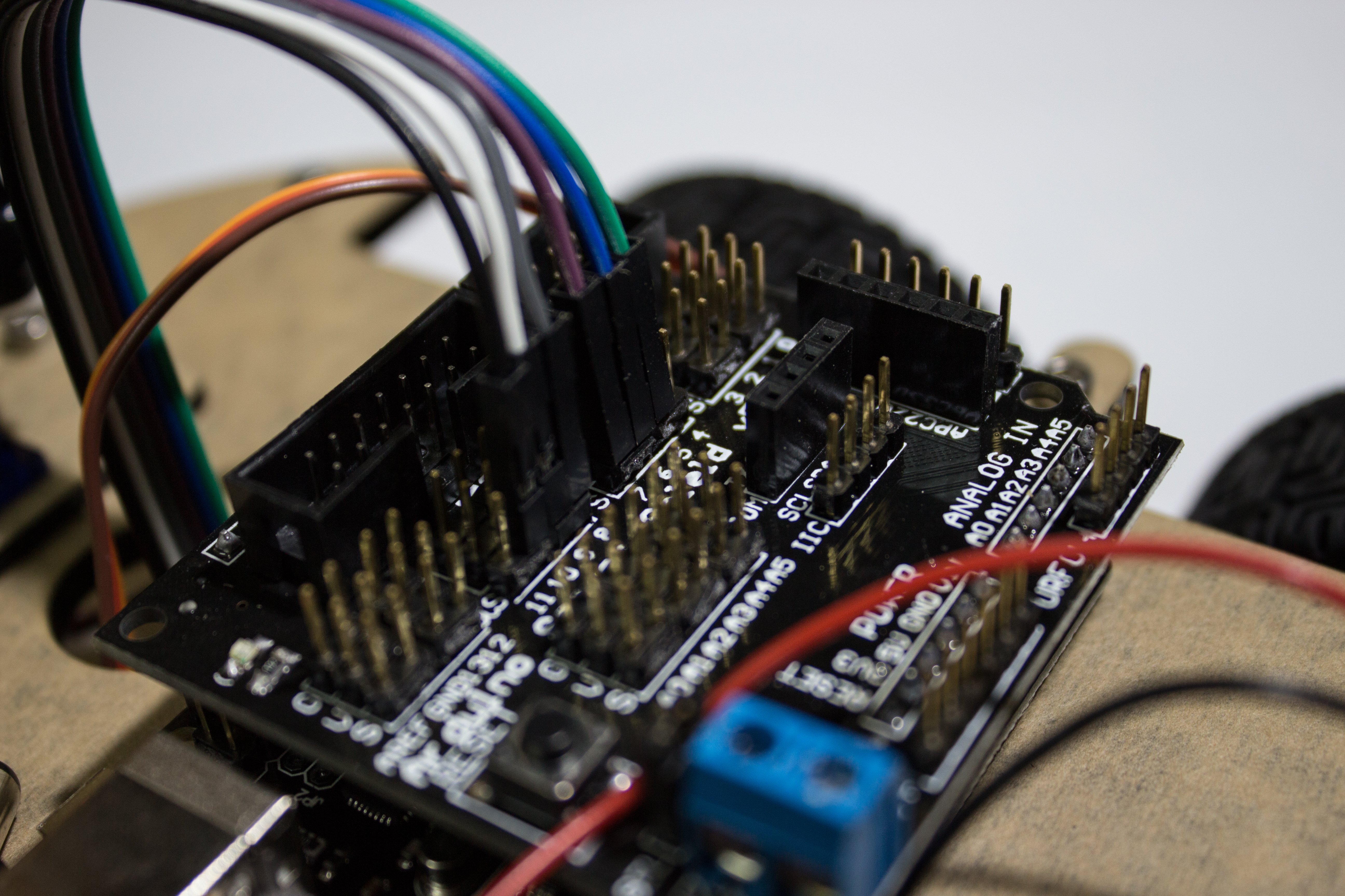 Smartphone Controlled Arduino Robot : 10 Steps (with Pictures ...