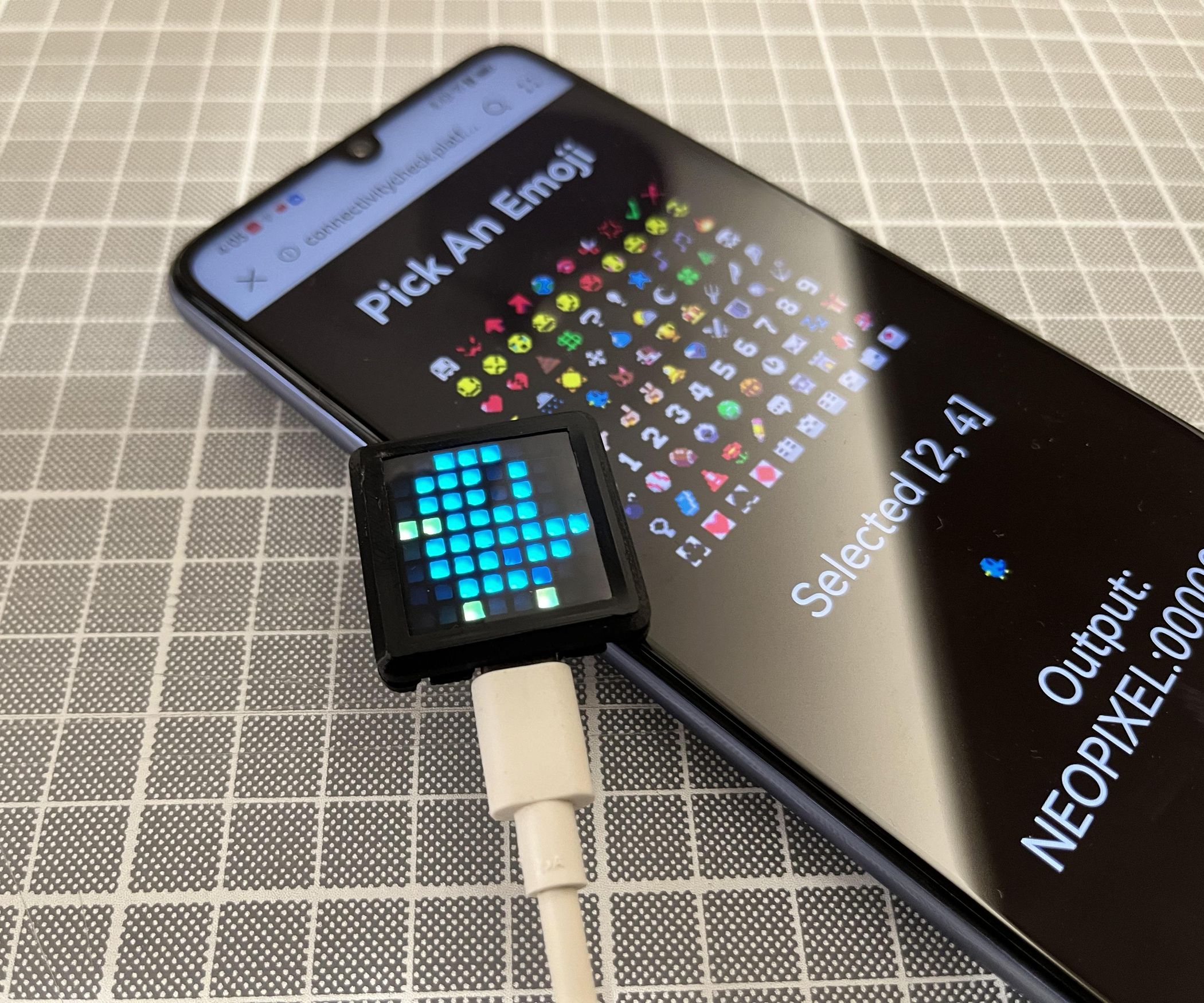 IoT Emoji Sign V2 : 11 Steps (with Pictures) - Instructables