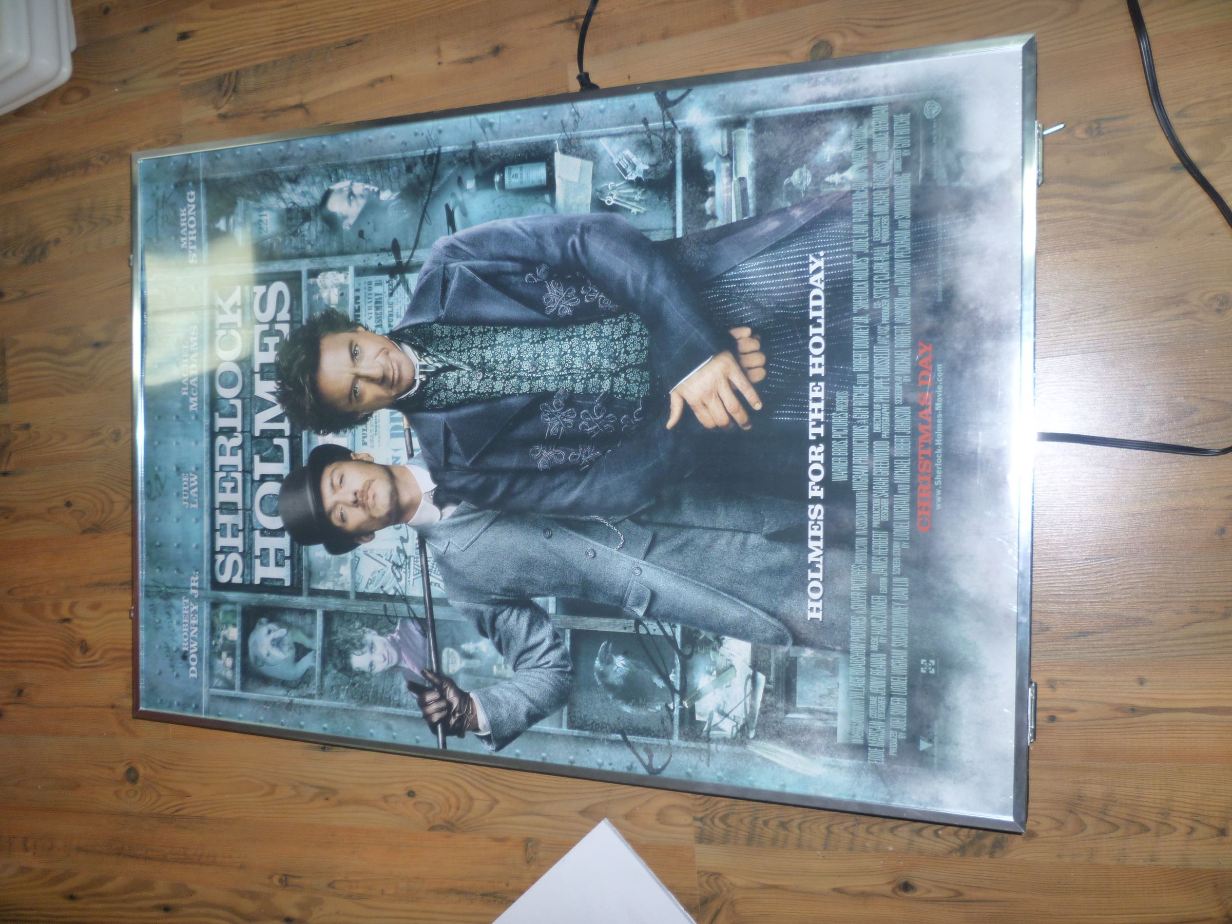 Homemade Movie Poster Light-box : 15 Steps - Instructables