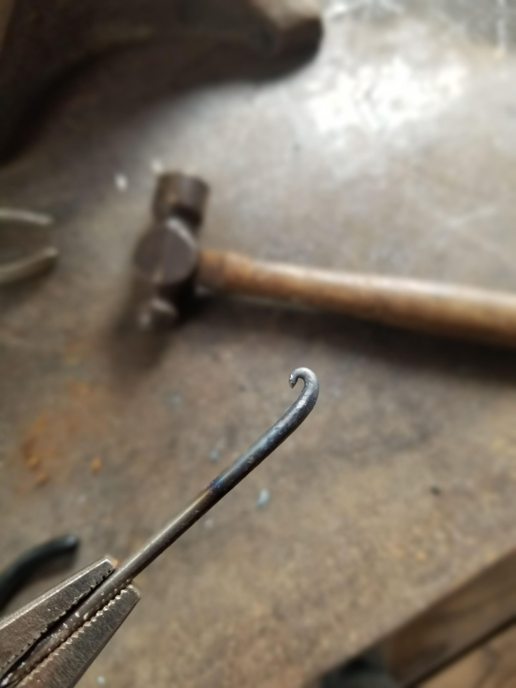 Small-Scale Blacksmithing: Simple Heart Bracelet : 4 Steps (with ...