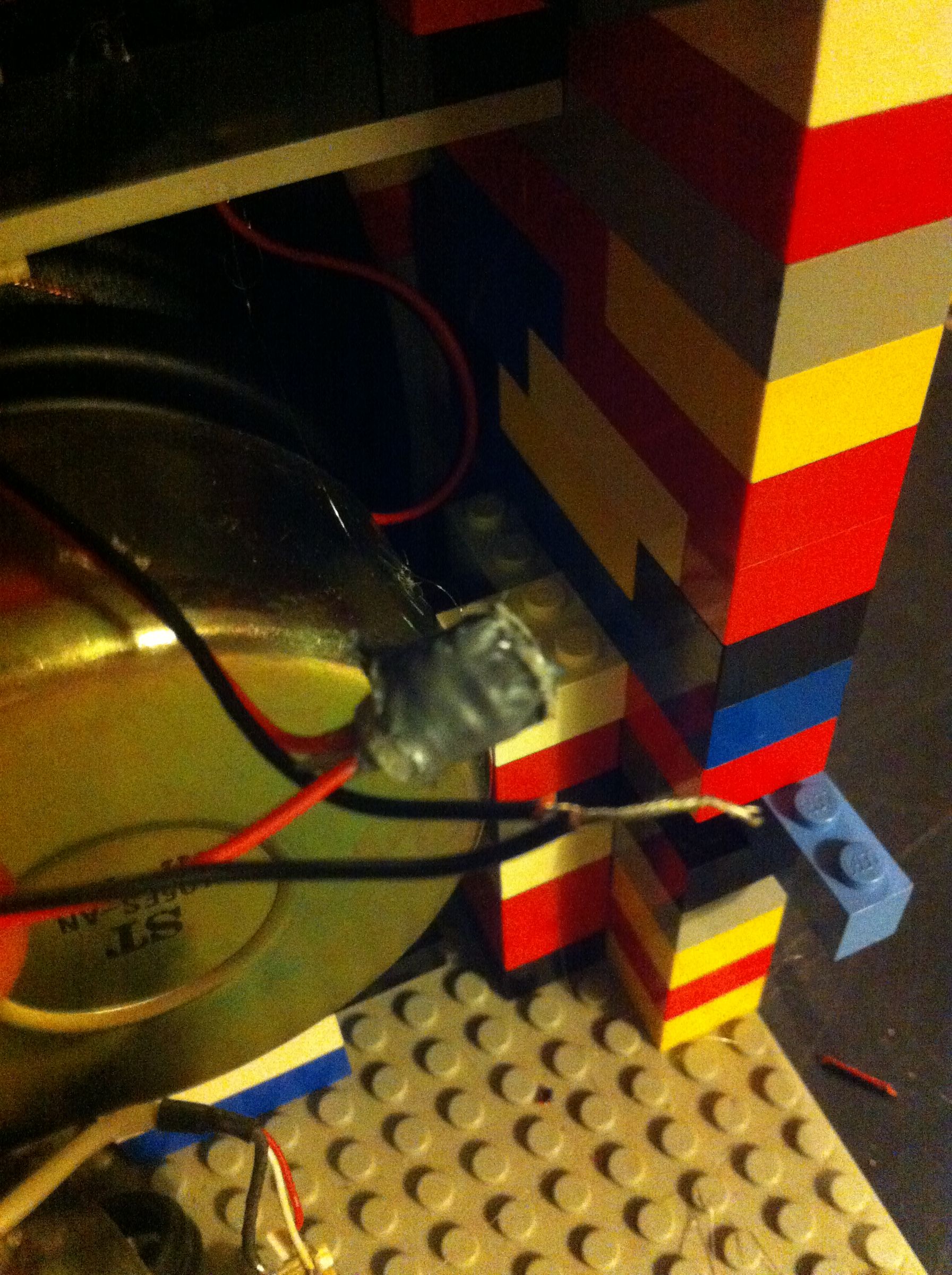 Lego Real Stereo! : 14 Steps (with Pictures) - Instructables