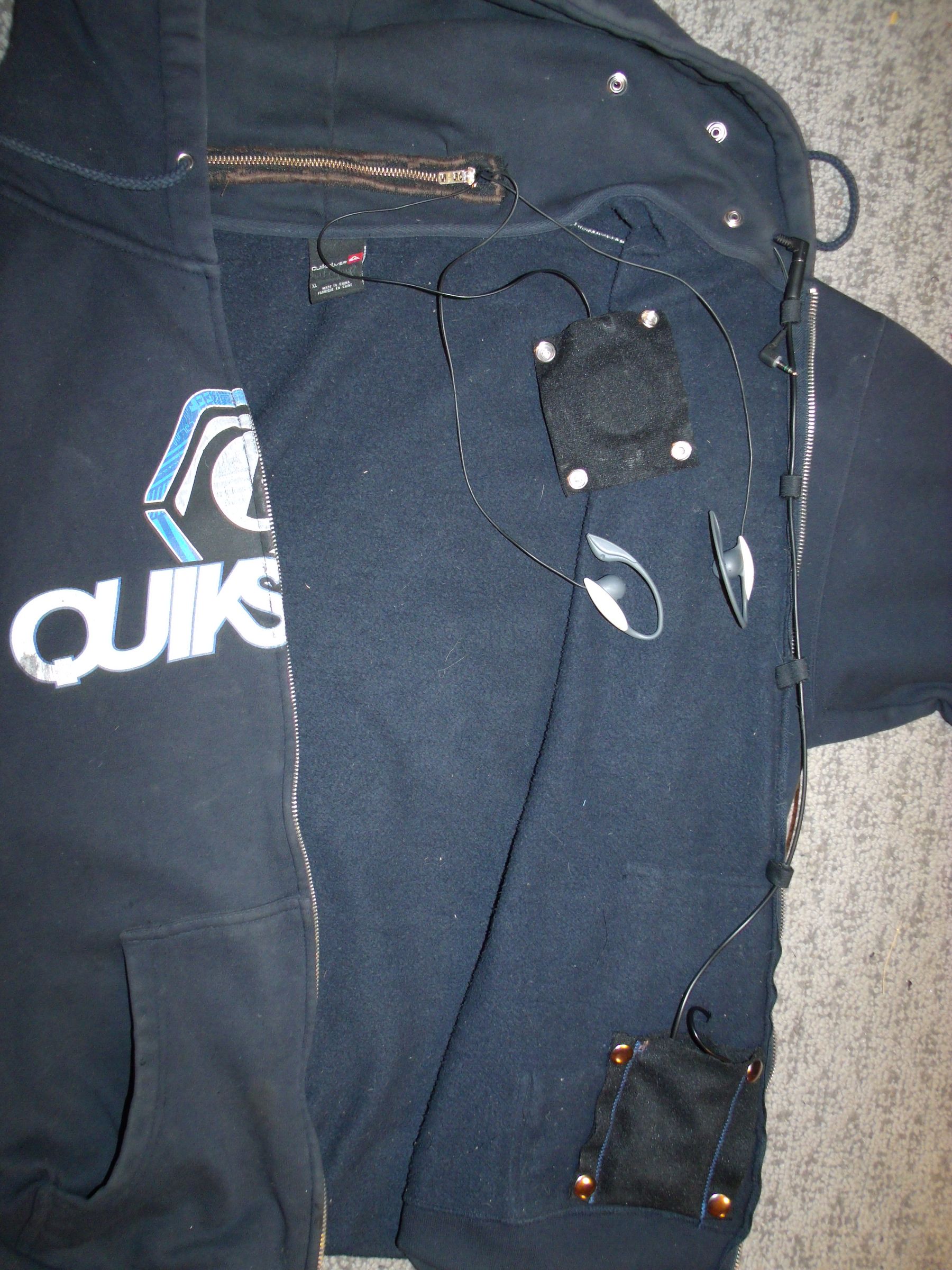 Next Generation Headphone Hoodie : 9 Steps - Instructables
