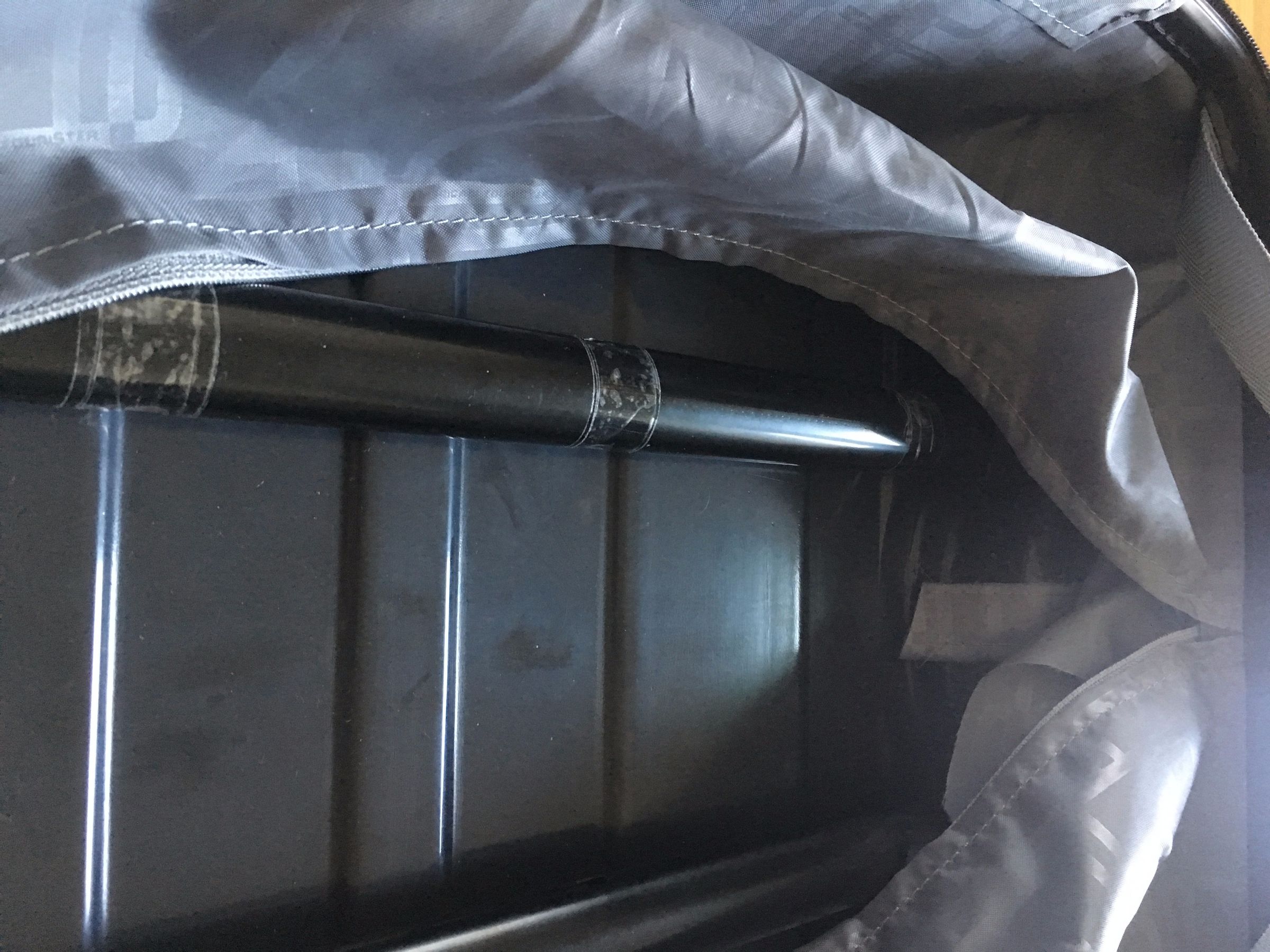 Luggage Handle Quick Fix : 4 Steps (with Pictures) - Instructables