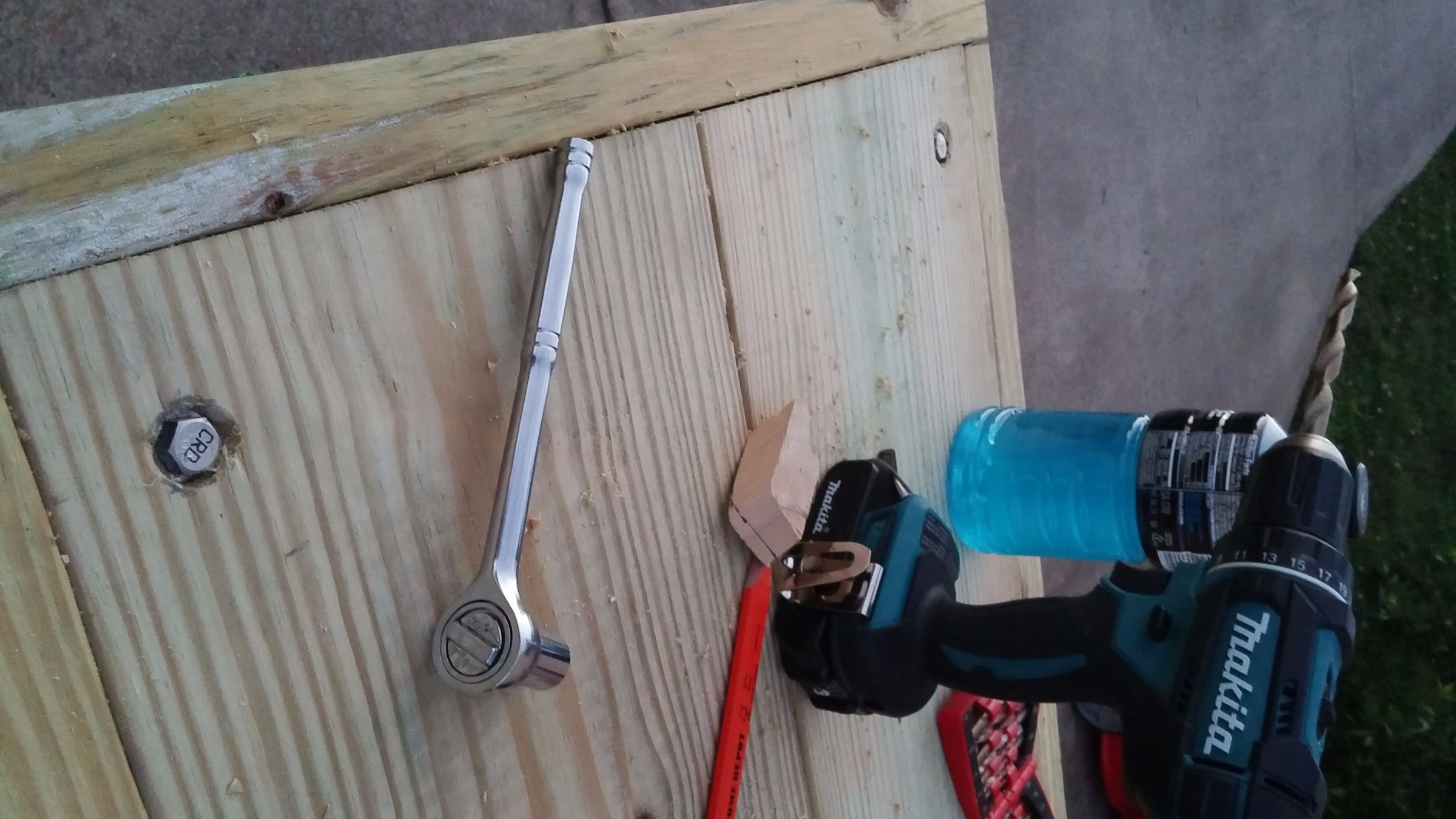 Simple and Heavy Workbench : 8 Steps (with Pictures) - Instructables