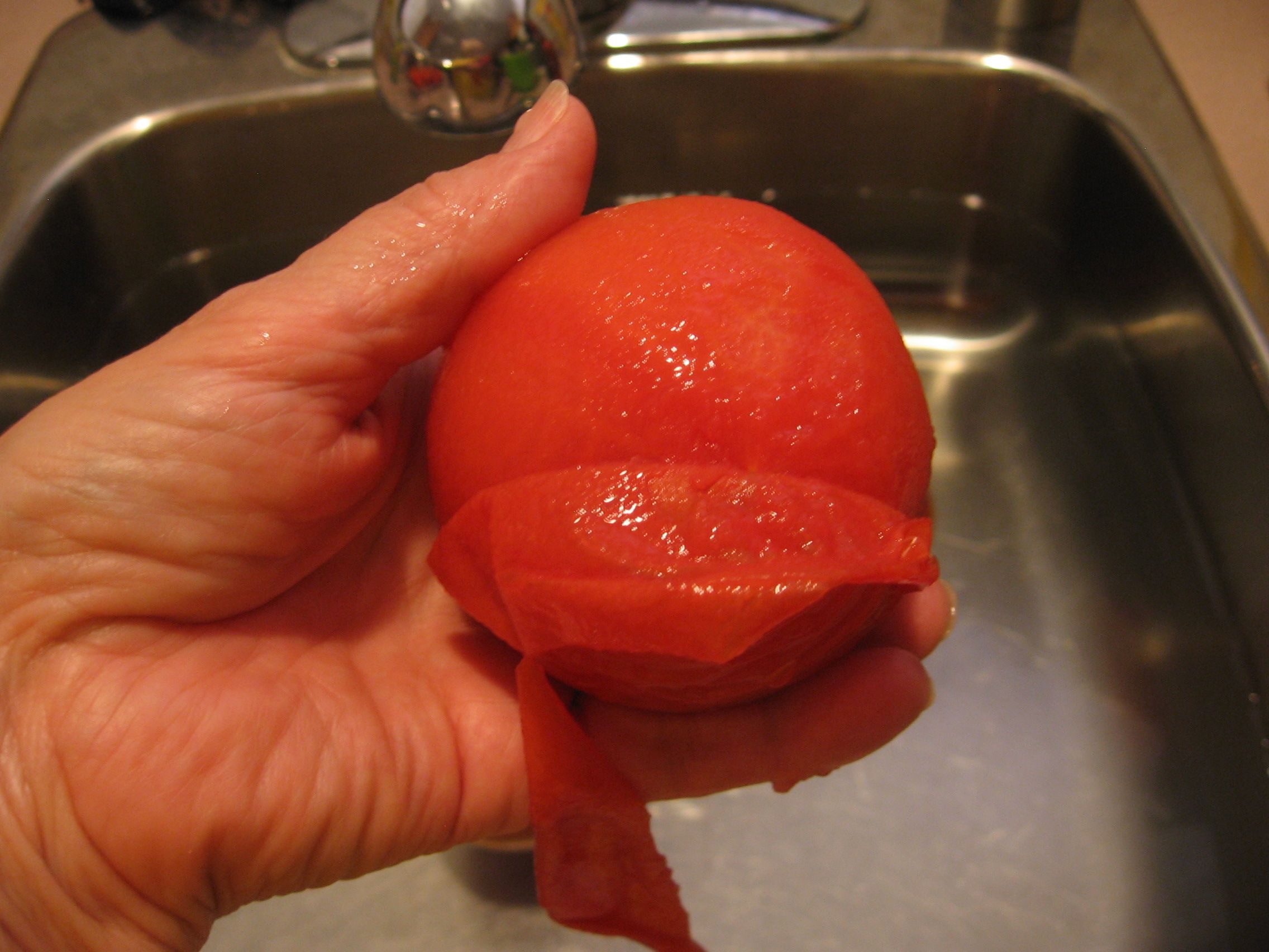 Roma Sunday - 15 Minute Pressure Canned Roma Tomatoes Without Water or ...