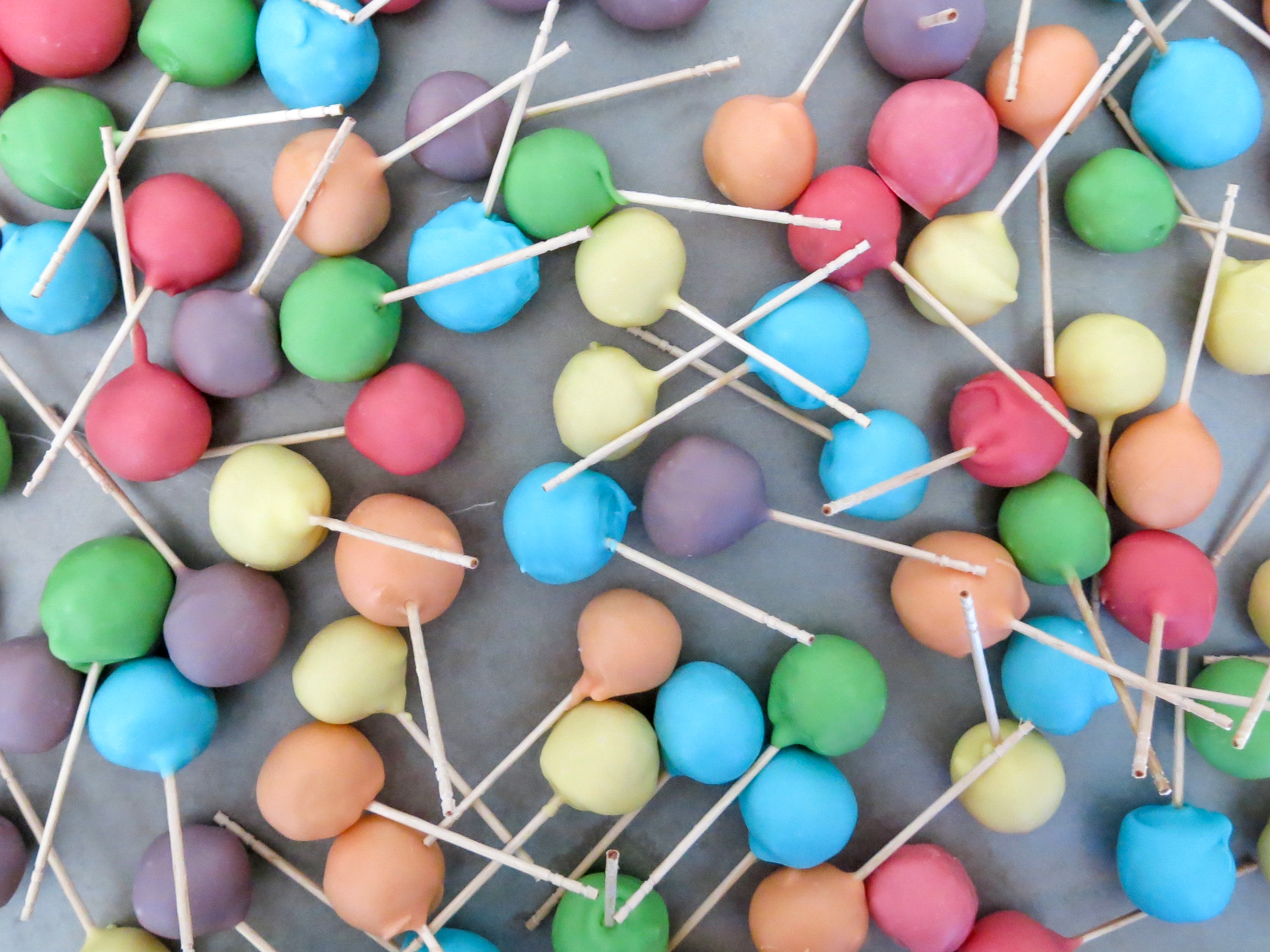 Mini Cake Pops : 5 Steps (with Pictures) - Instructables