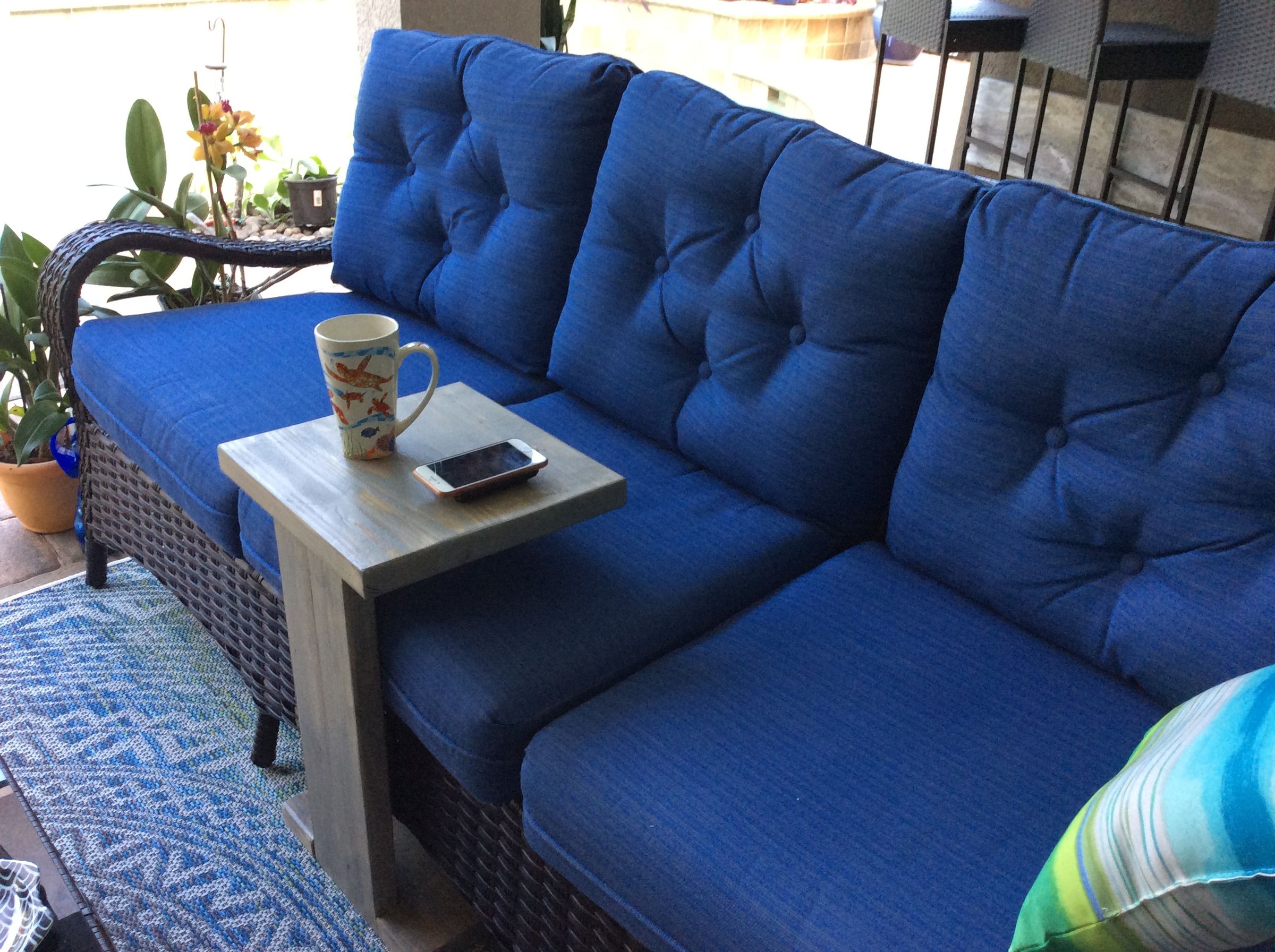 Drink Table : 11 Steps (with Pictures) - Instructables