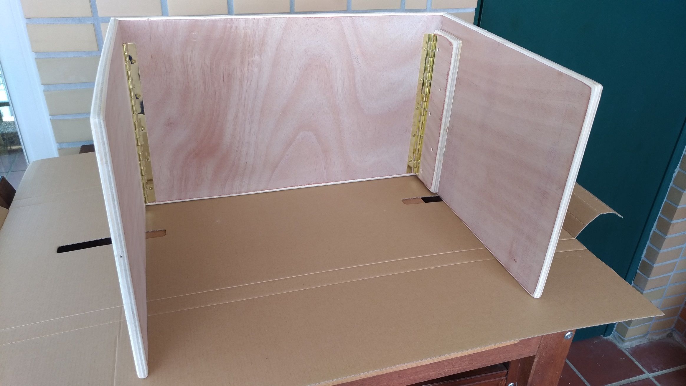 Folding Plywood Router Table : 5 Steps (with Pictures) - Instructables