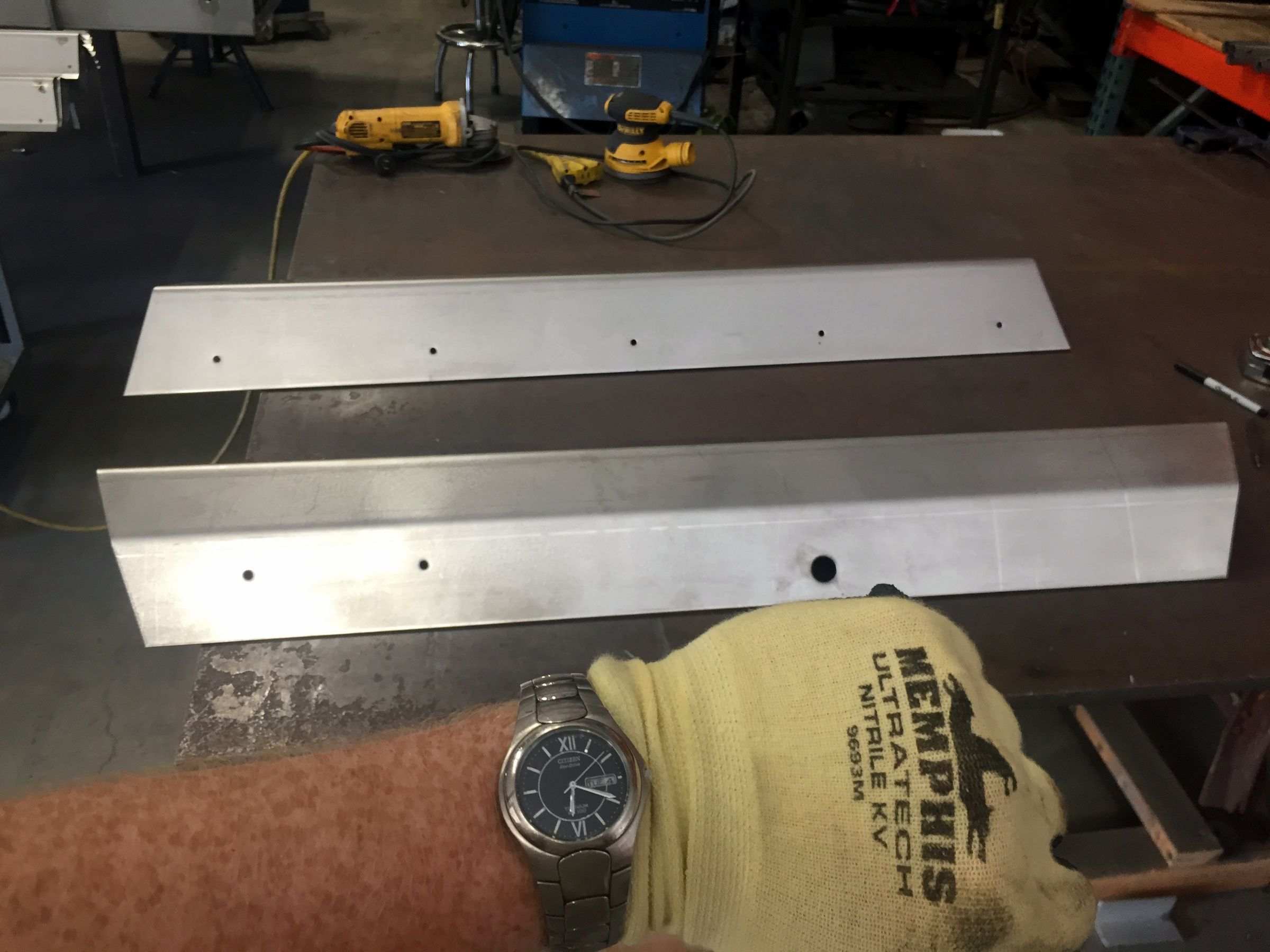 Jeep TJ Rocker Panels in 1 Hour : 6 Steps (with Pictures) - Instructables