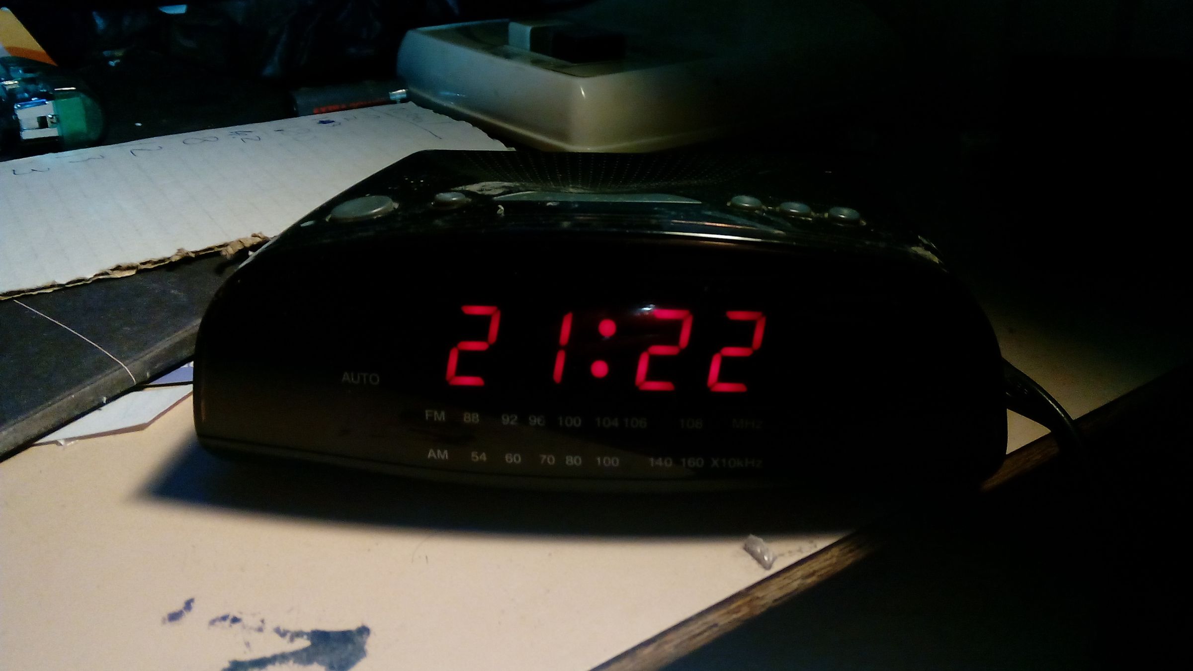 Grazy Simple Key Hiding Place : 3 Steps - Instructables