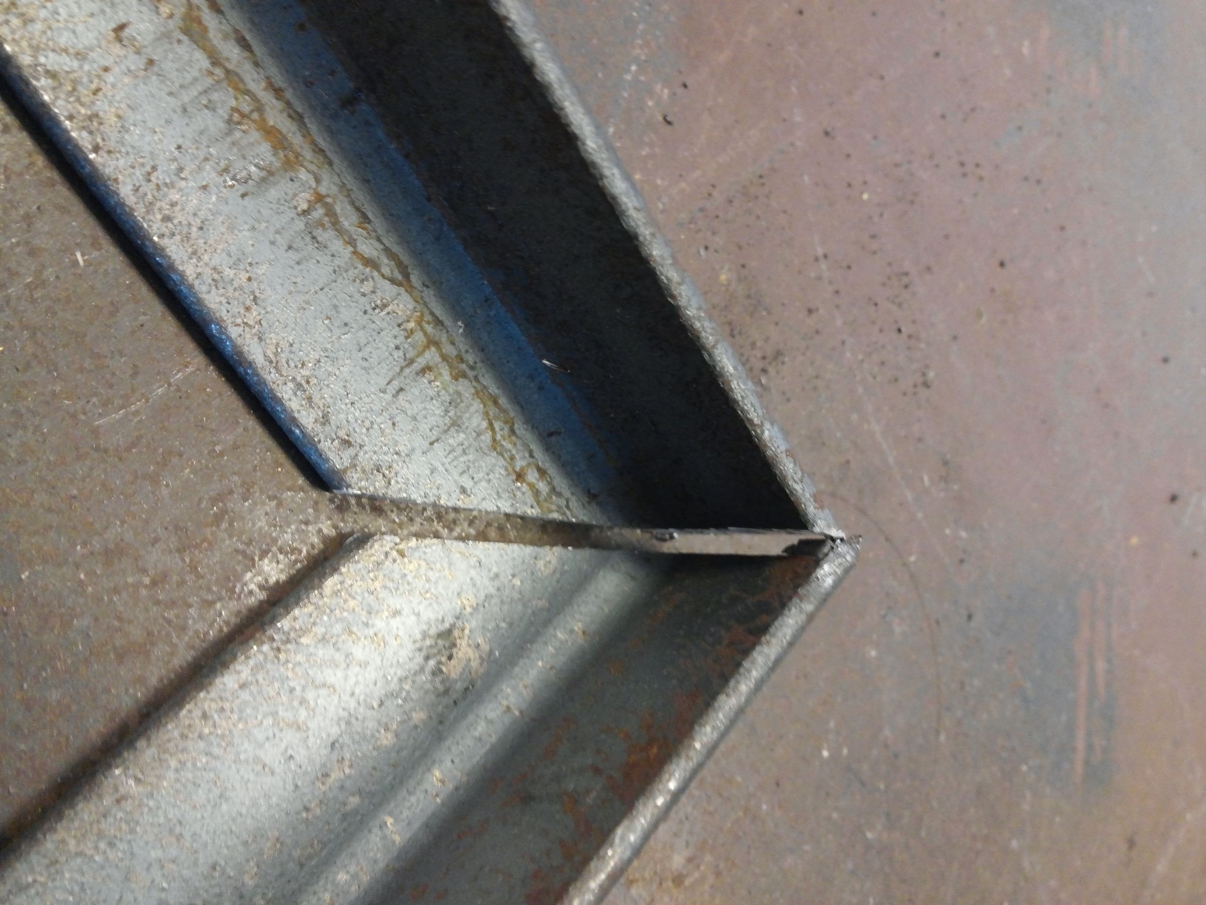 How to Do Metal Miter Joints (making Picture Frame) : 8 Steps (with ...