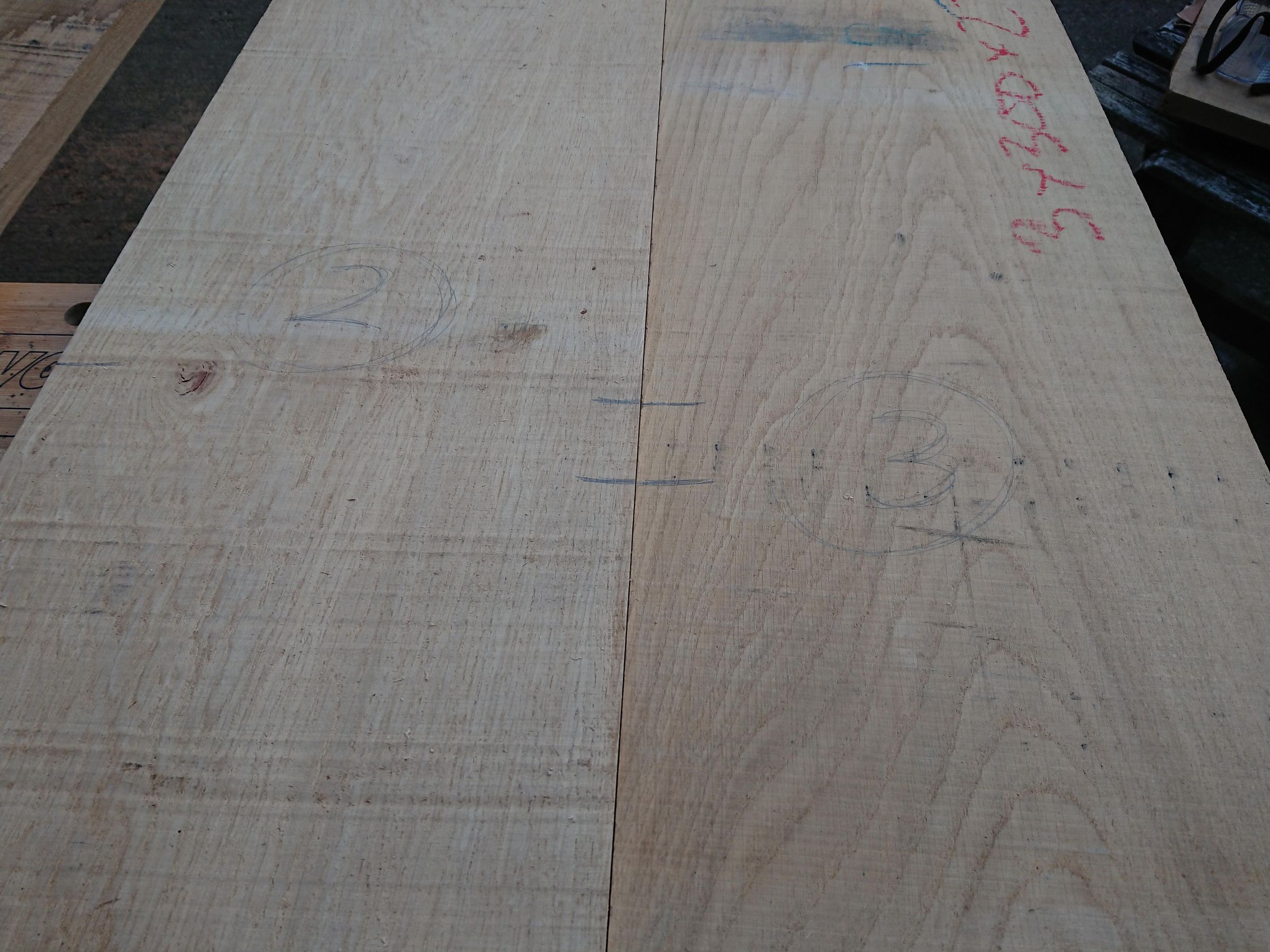 The "Work From Home" Solid Oak & Pine Kitchen Table : 11 Steps (with ...