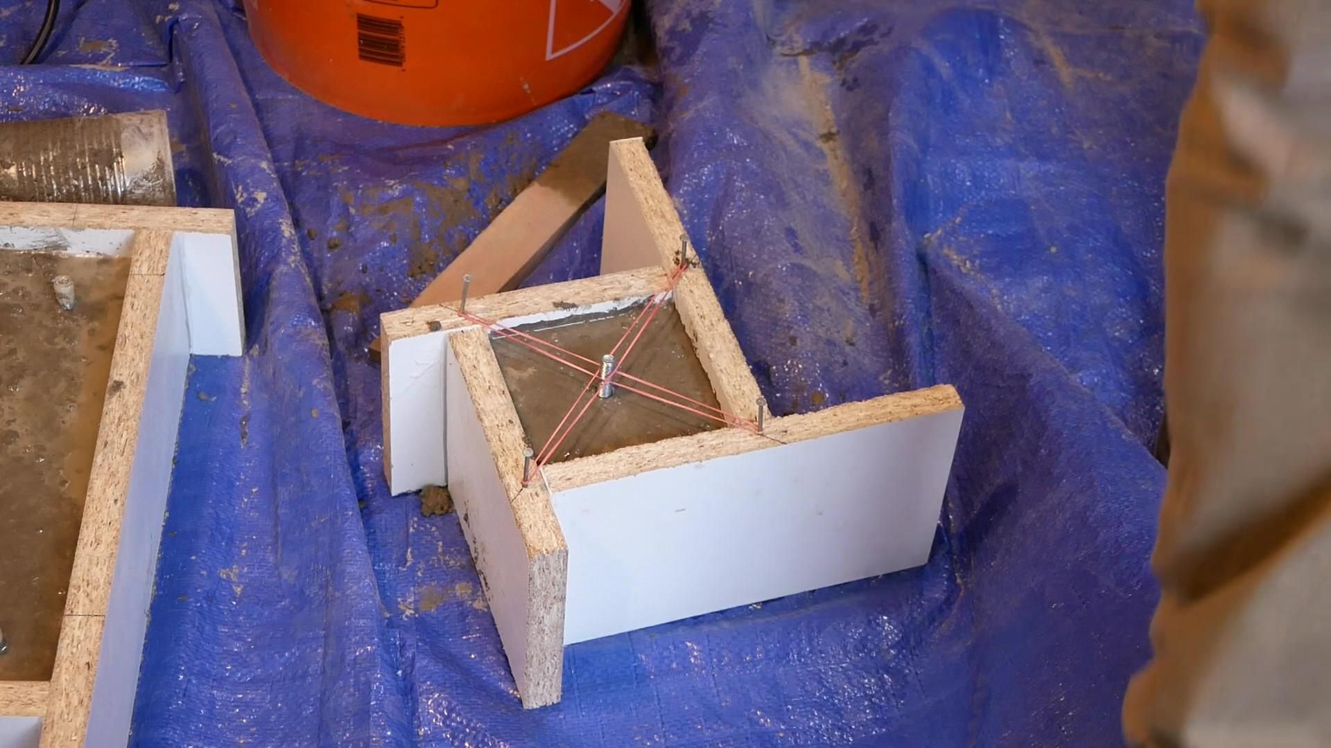 Concrete & Wood Counterweighted Mic Stand : 12 Steps (with Pictures ...