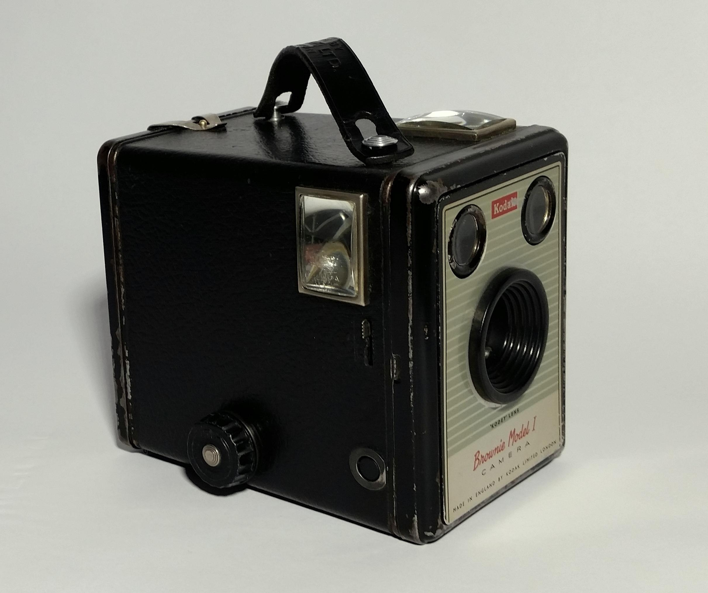 Cyanotype Photography Using a Box Camera : 10 Steps (with Pictures ...