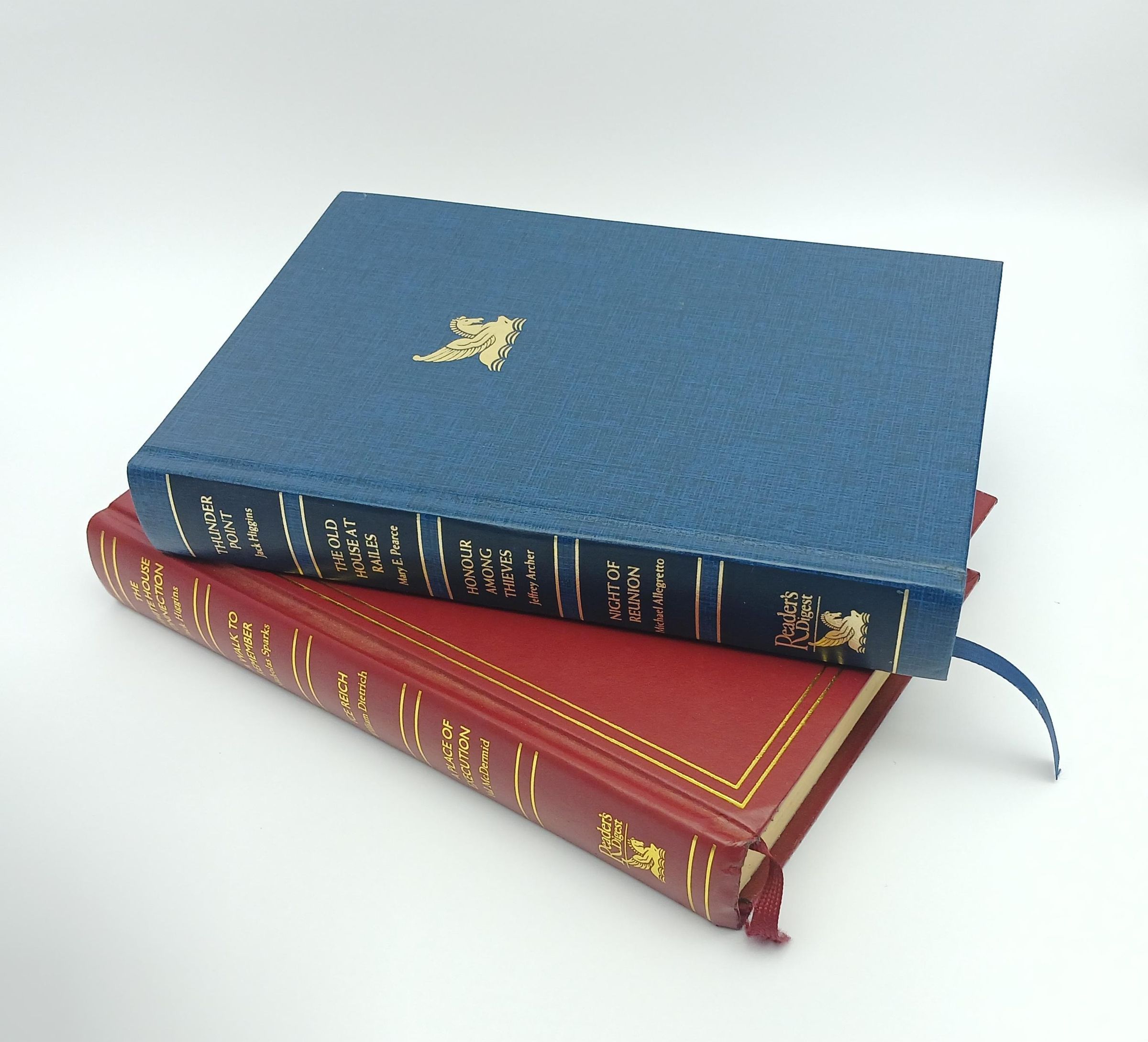 Make Your Own Burning Book Night Light! : 8 Steps (with Pictures ...