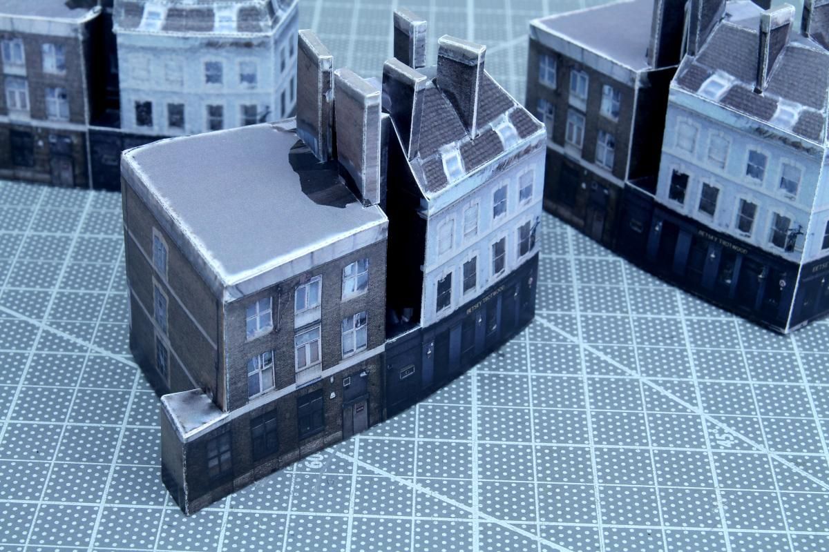 Betsey Trotwood Pub, Paper Model - Instructables
