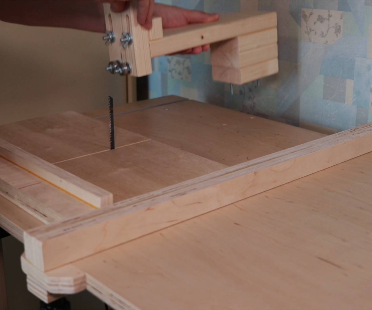 Jigsaw Table Saw