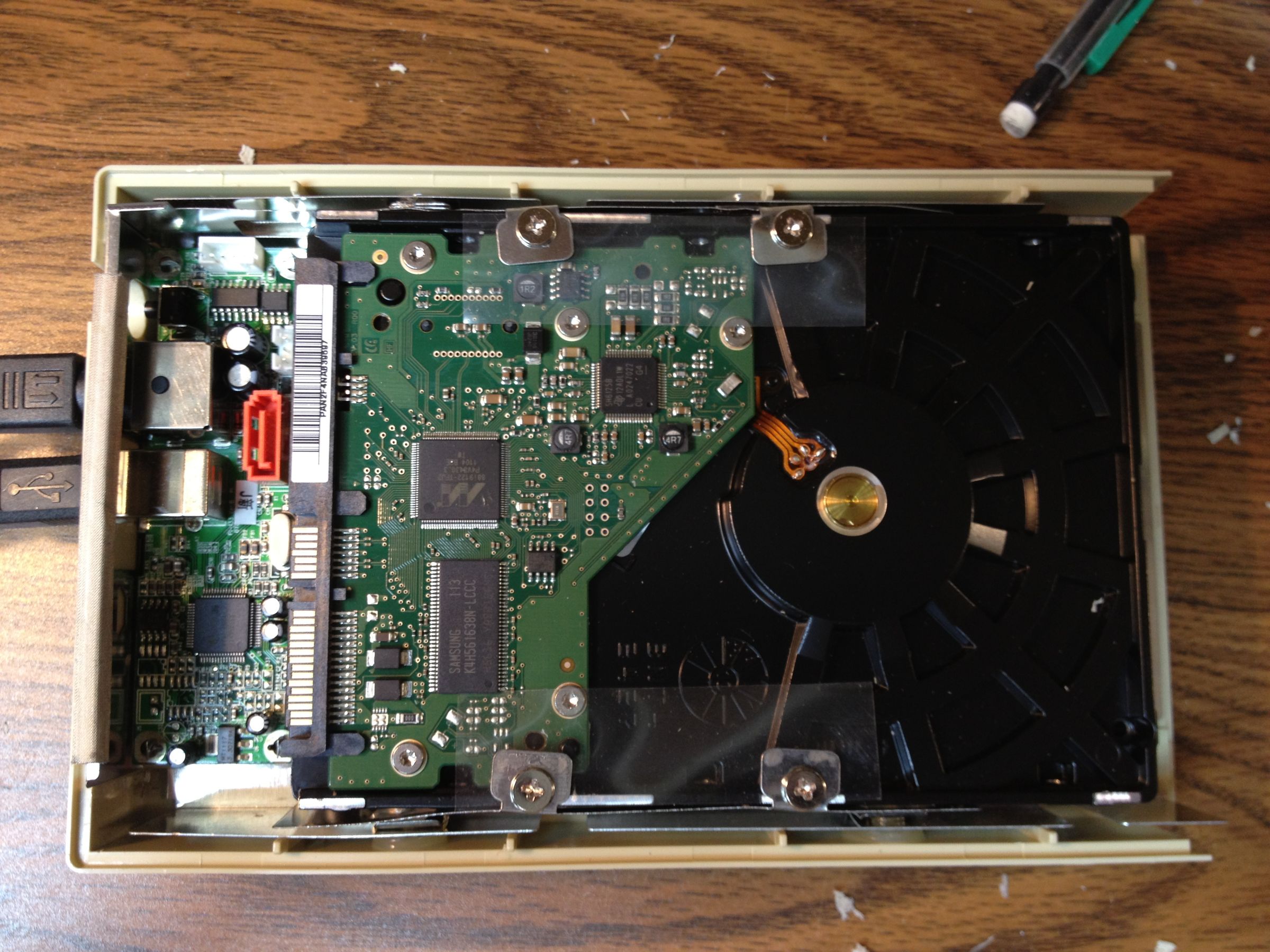 Retro Apple Disk Drive As HDD Enclosure : 18 Steps (with Pictures ...