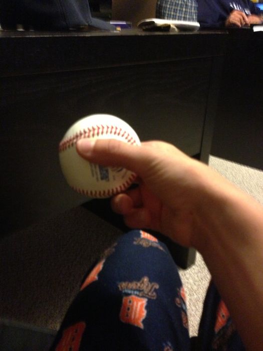 How to Throw a Kid-safe Curveball : 4 Steps - Instructables