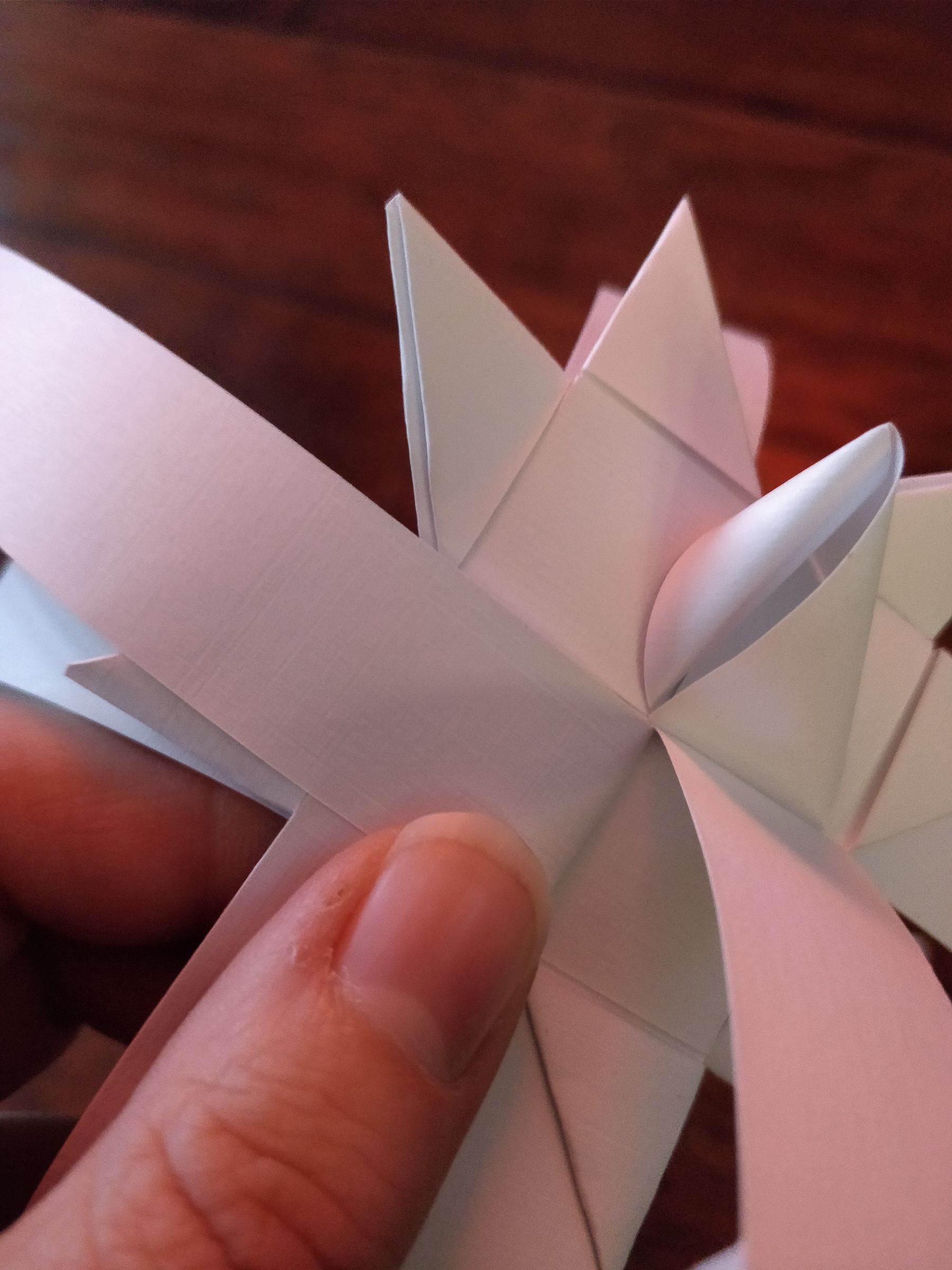 European Paper Stars : 8 Steps (with Pictures) - Instructables
