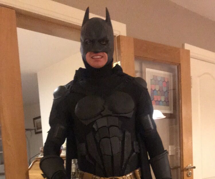 Batman Costume : 12 Steps (with Pictures) - Instructables
