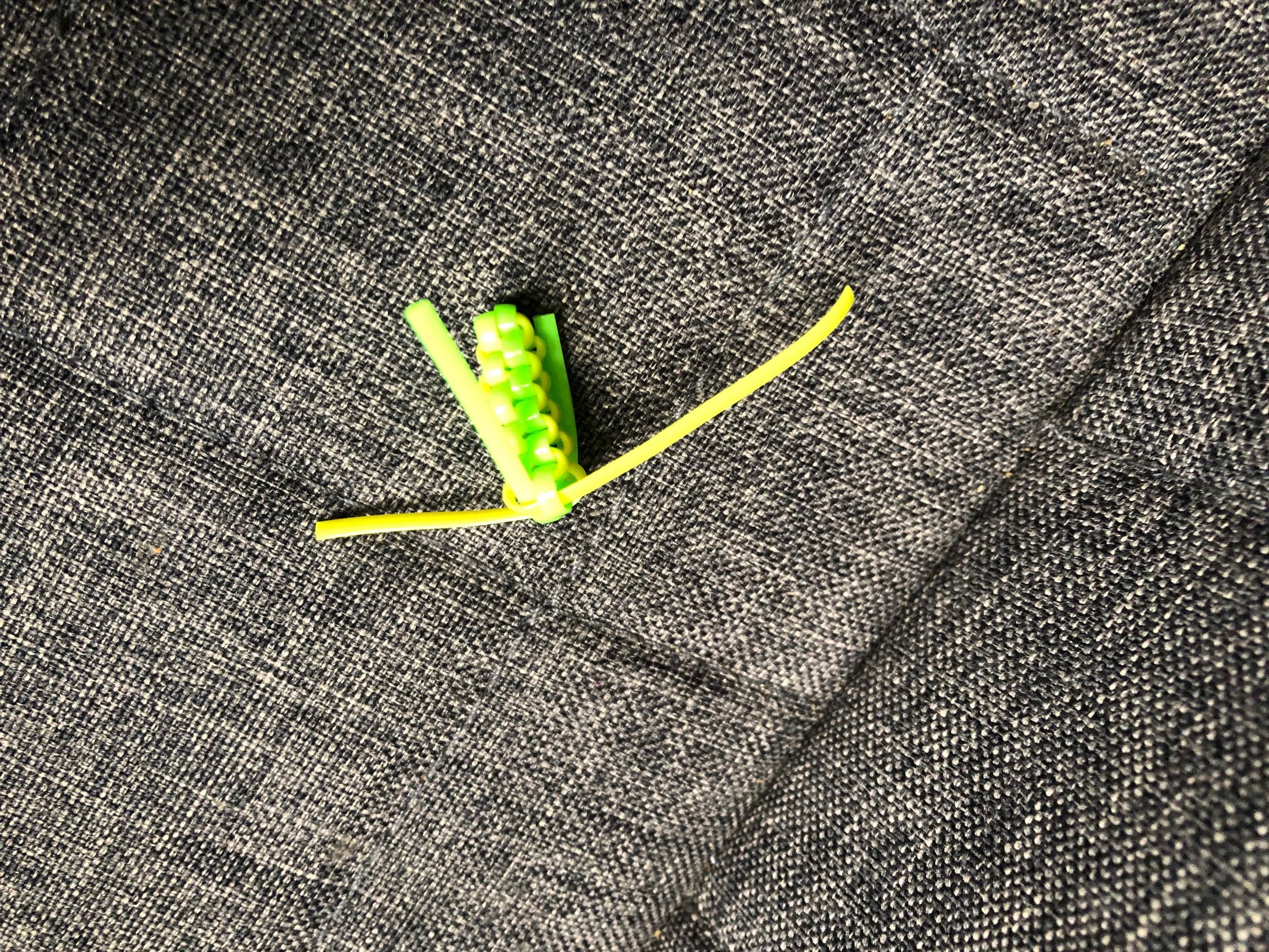 Gimp String Lanyard : 8 Steps - Instructables